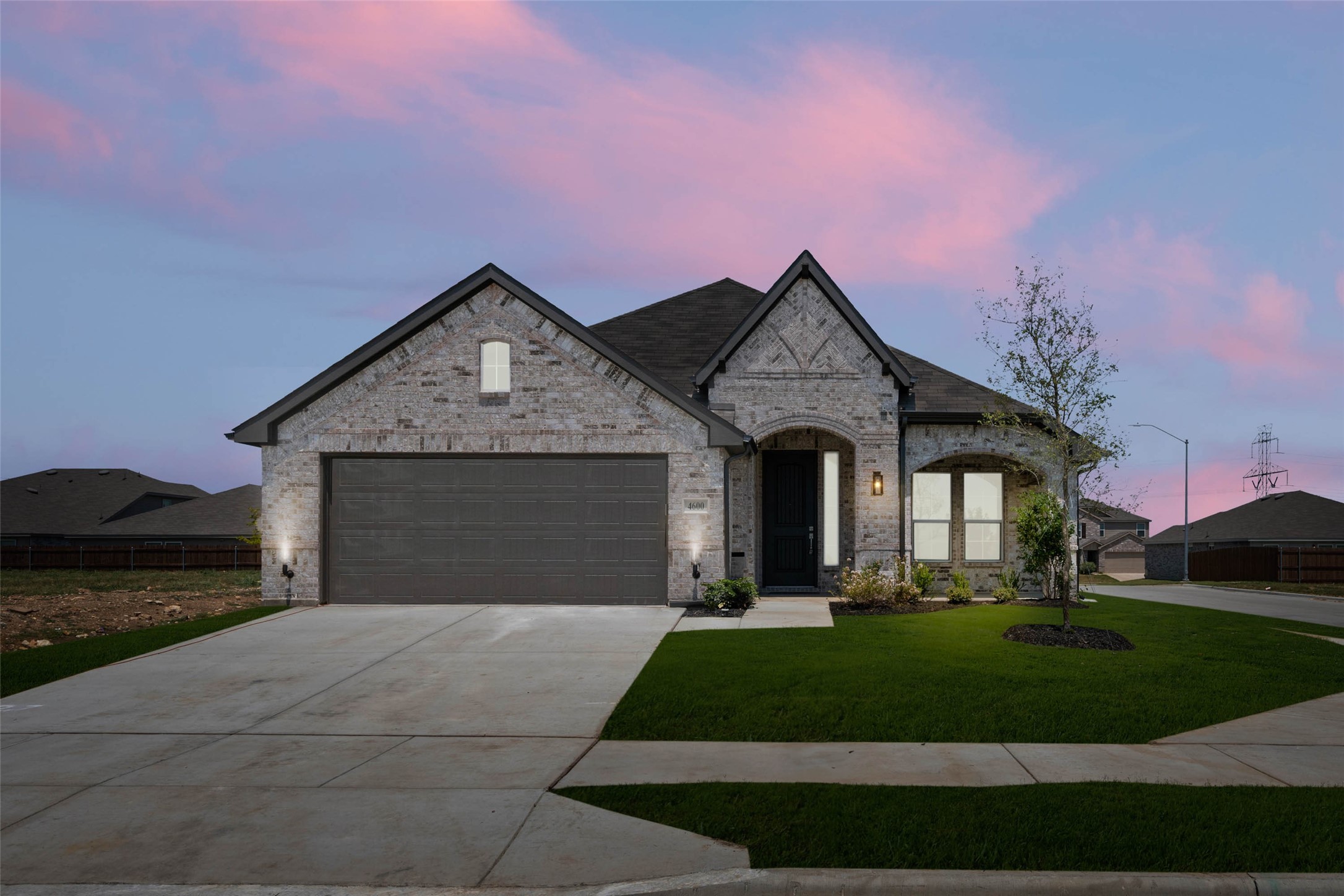 4600 Lyreleaf Dr, Fort Worth, TX 76036 - MLS 20974385 - Coldwell Banker