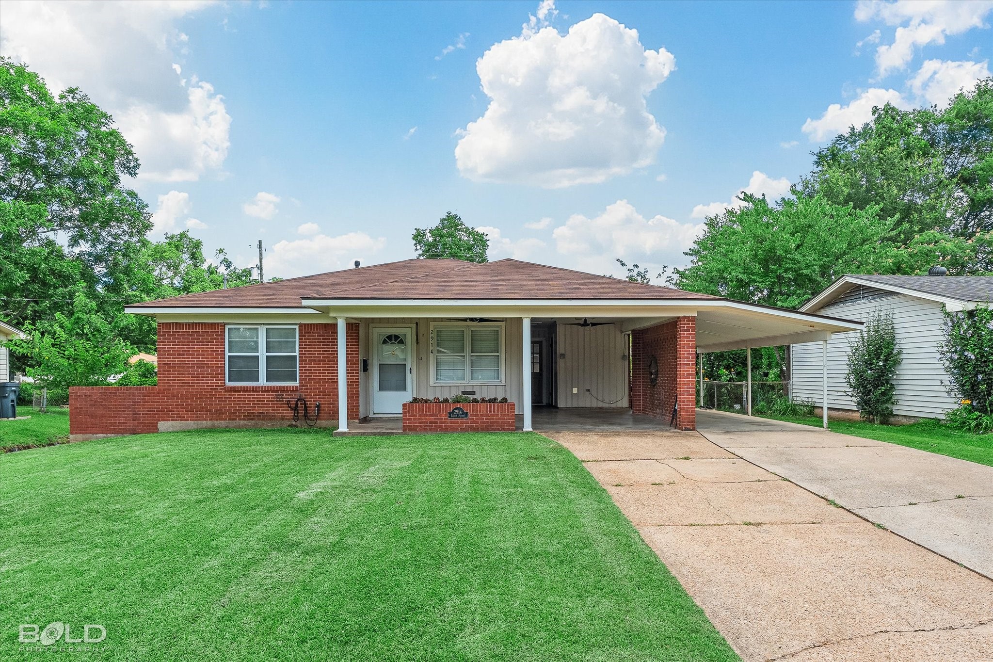 2914 Bobbie St, Bossier City, LA 71112 - MLS 20980634 - Coldwell Banker