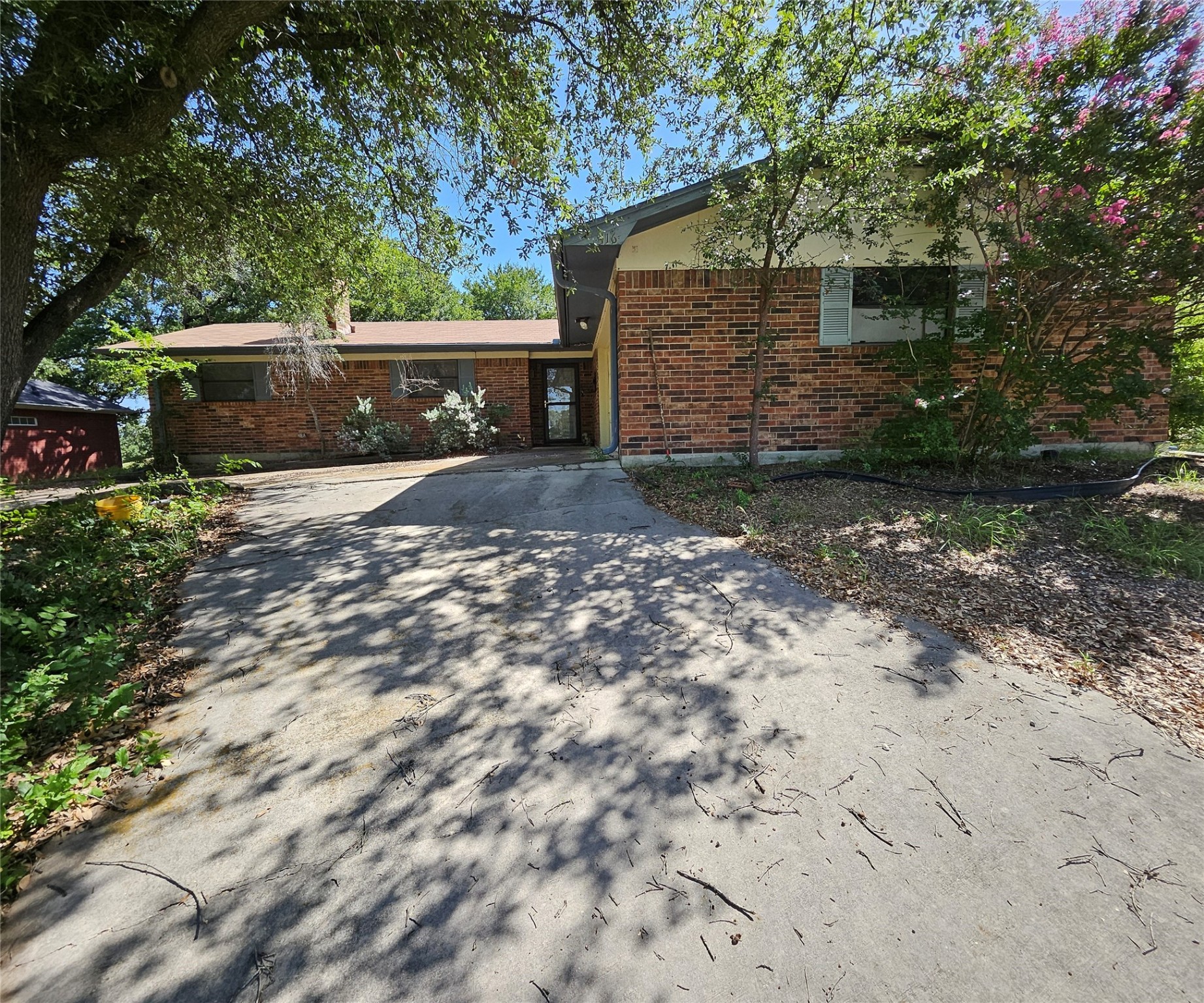 416 Half Moon Way, Runaway Bay, TX 76426 - MLS 21004096 - Coldwell Banker