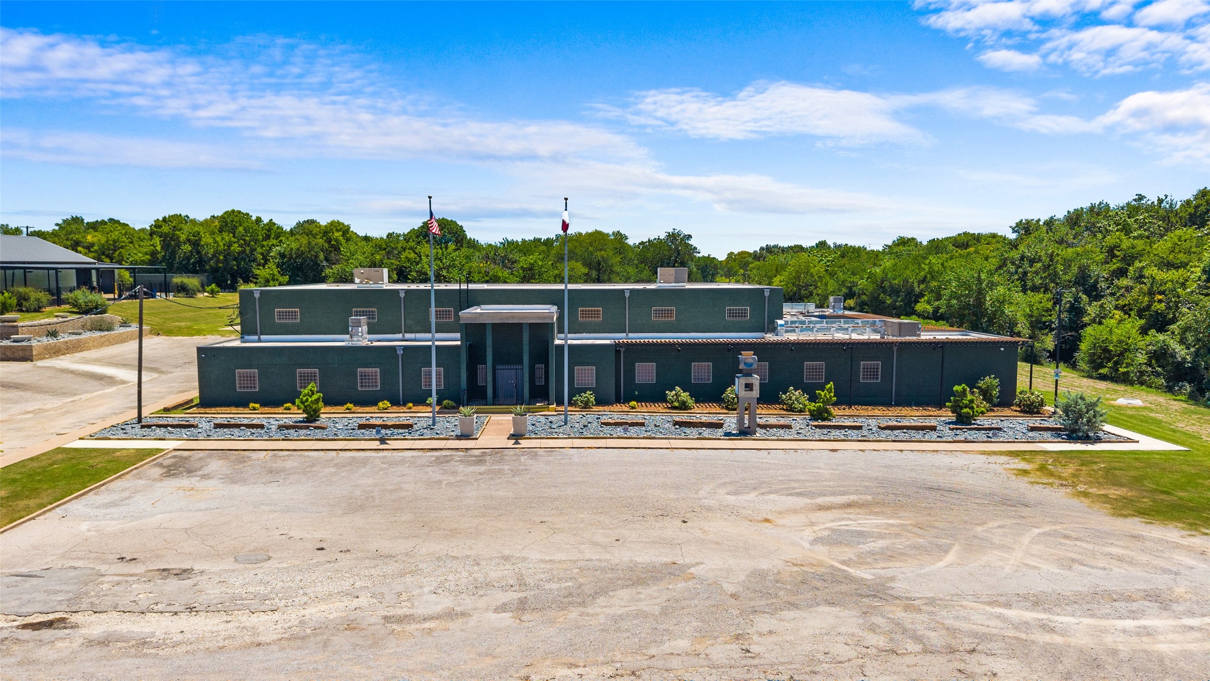 1400 S Gribble St, Sherman, TX 75090 - MLS 21016396 - Coldwell Banker