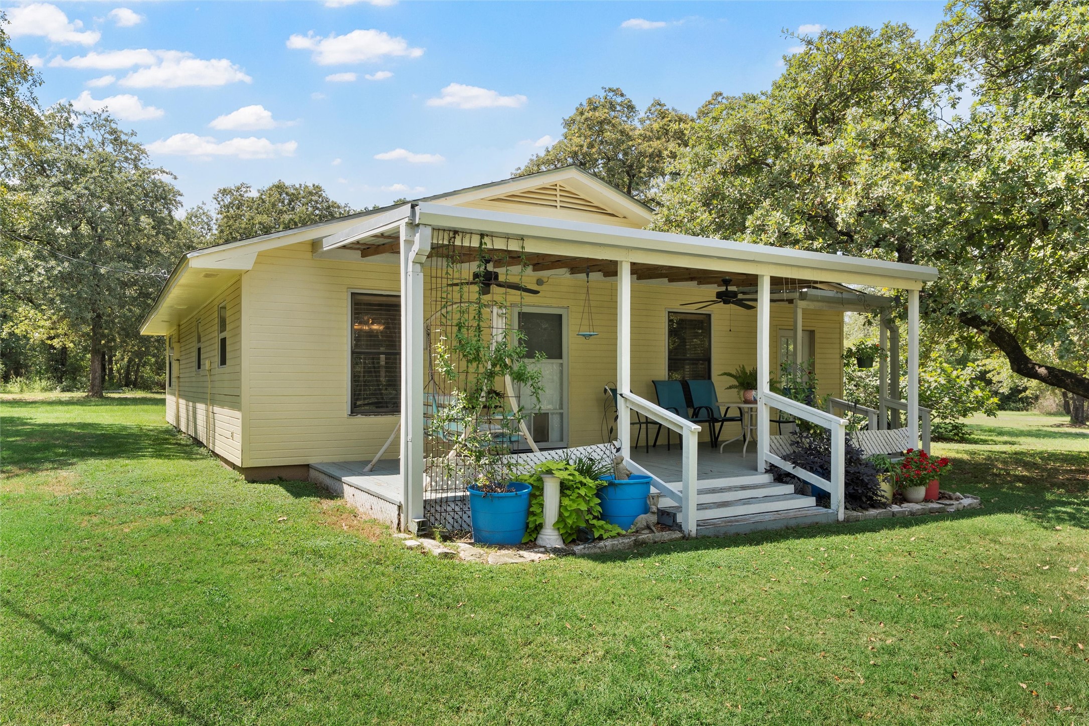 284 County Rd 326a, Rosebud, TX 76570 - MLS 21065065 - Coldwell Banker