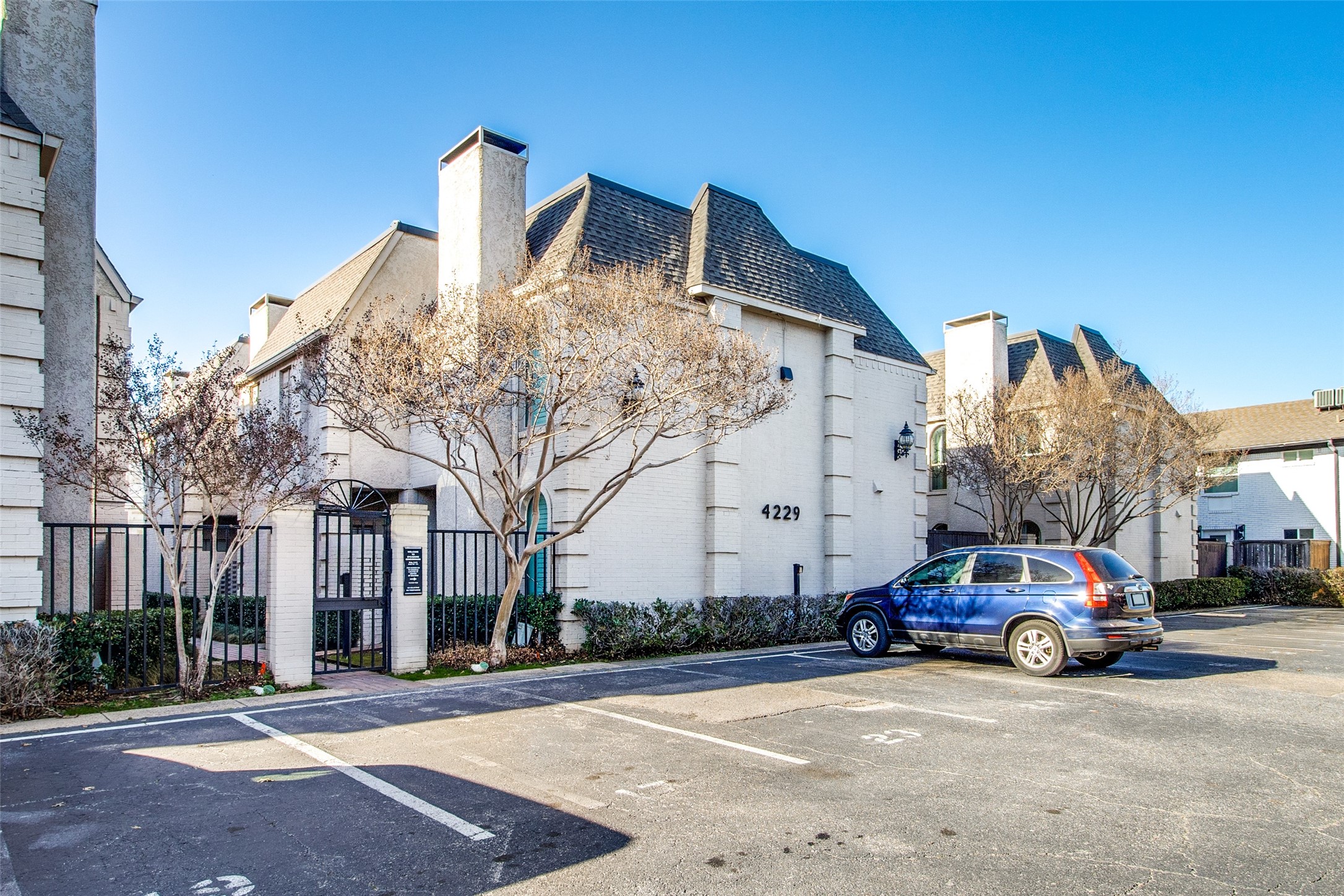 4229 Cole Ave #112, Dallas, TX 75205 - MLS 21110302 - Coldwell Banker