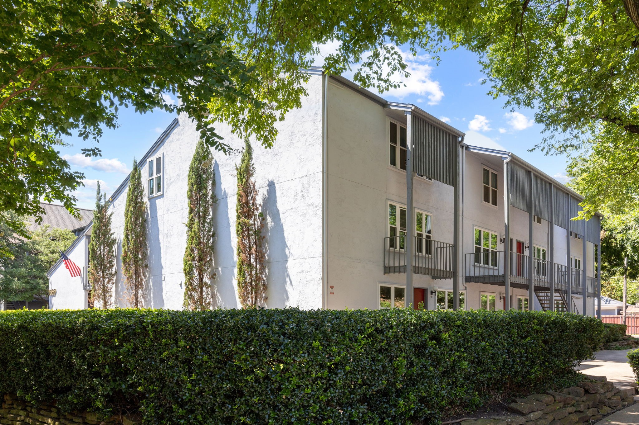 3827 Gilbert Ave #214, Dallas, TX 75219 - MLS 21114773 - Coldwell Banker