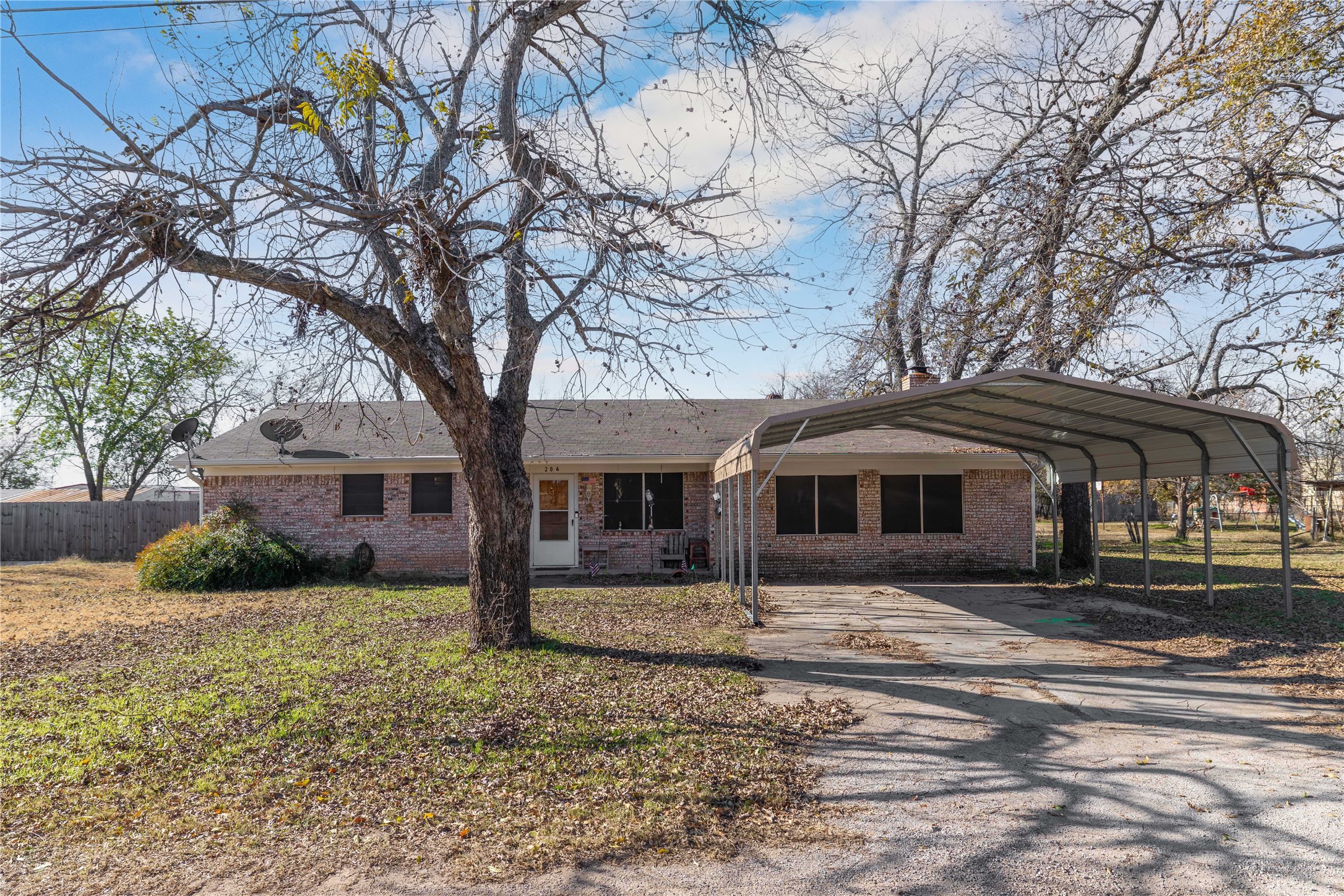 204 McDonald Dr, Early, TX 76802 - MLS 21133224 - Coldwell Banker