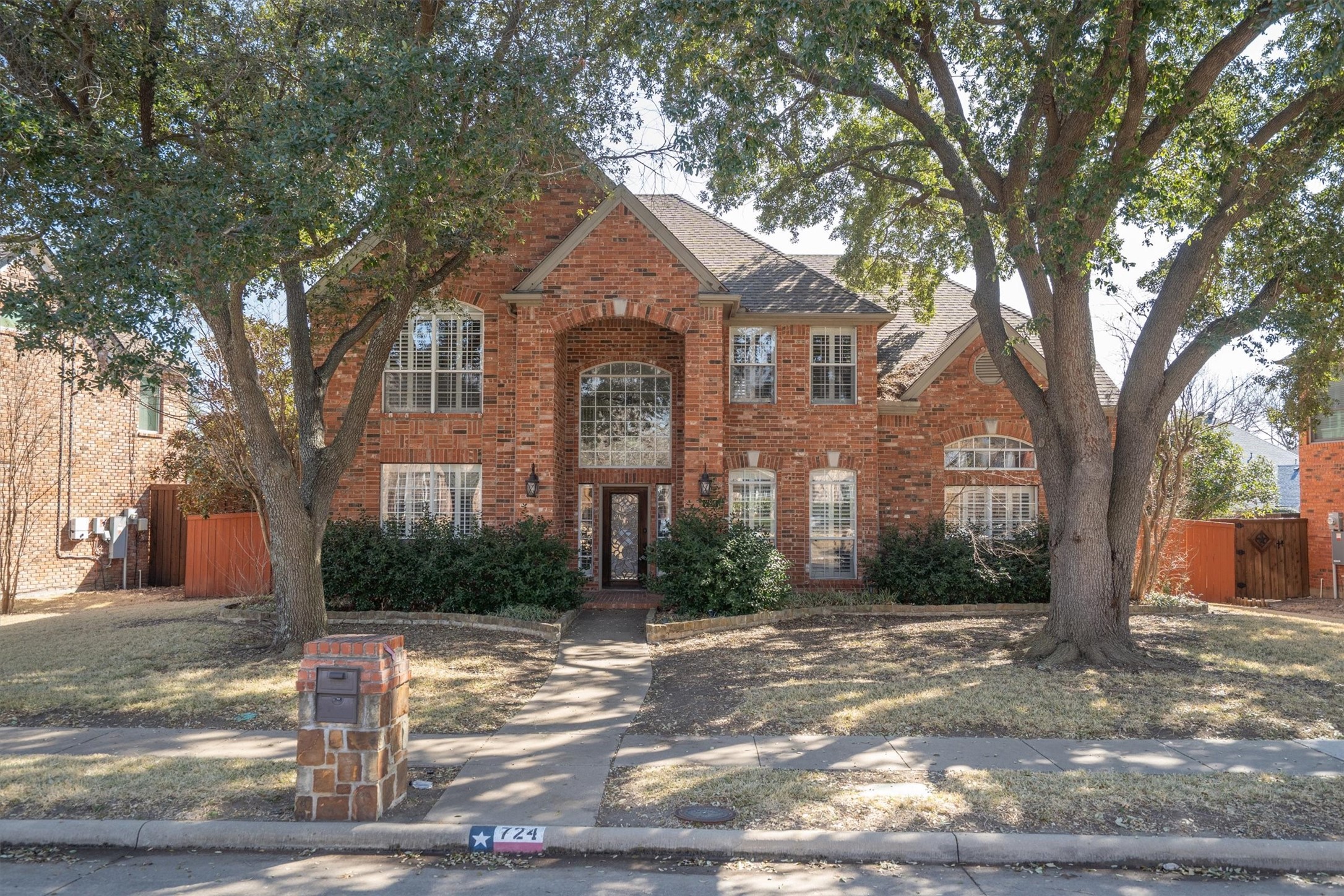 724 Baxter Dr, Plano, TX 75025 - MLS 21179971 - Coldwell Banker