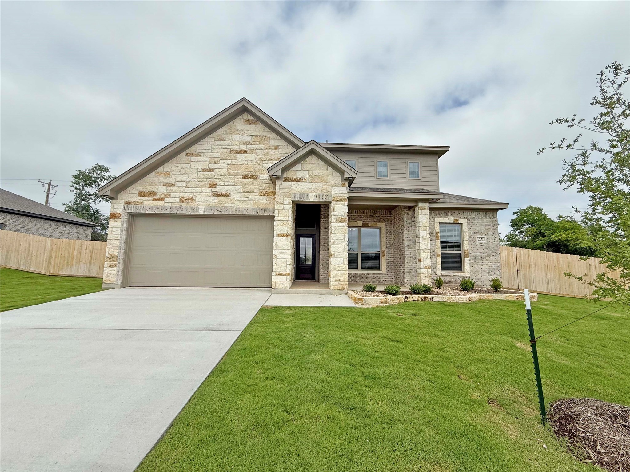 201 Lasso Loop, Lorena, TX 76655 - MLS 226809 - Coldwell Banker