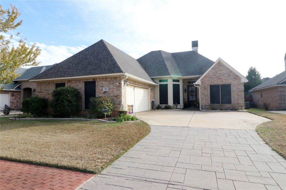 107 Decatur Ct, Bossier City, LA 71111 - MLS 20210572 - Coldwell Banker