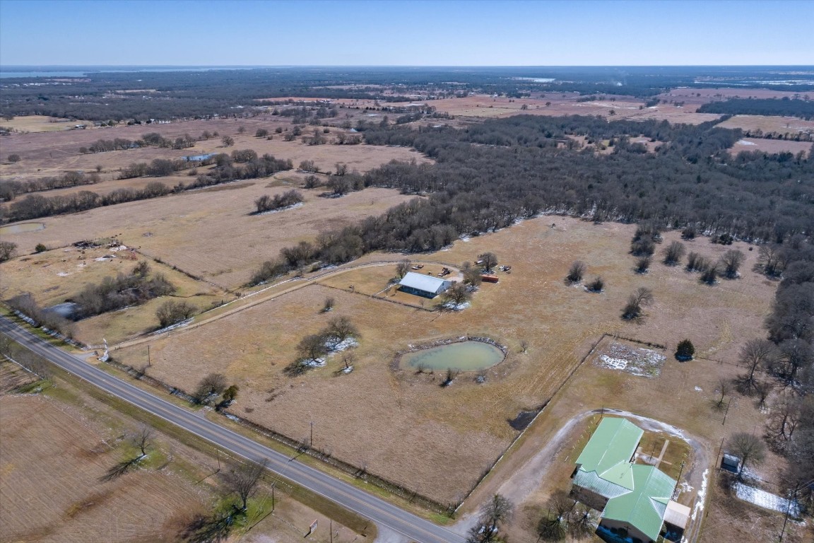 1140 Cedar Creek Pkwy, Seven Points, TX 75143 - MLS 20213856 - Coldwell ...