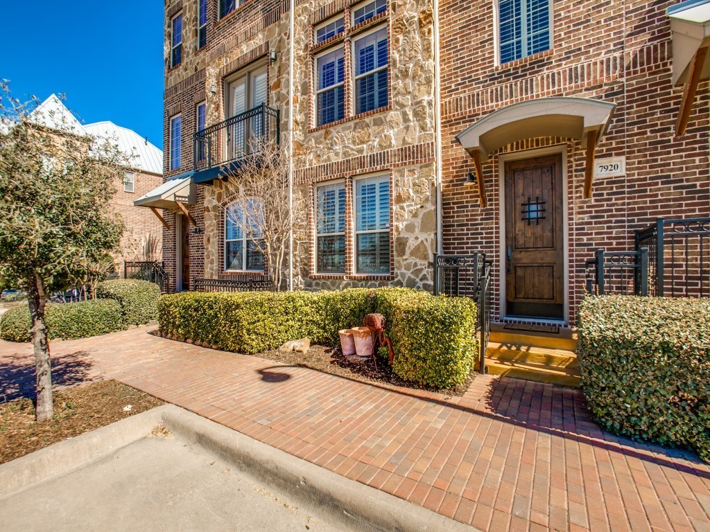 7920 Bishop Rd, Plano, TX 75024 - MLS 20222262 - Coldwell Banker