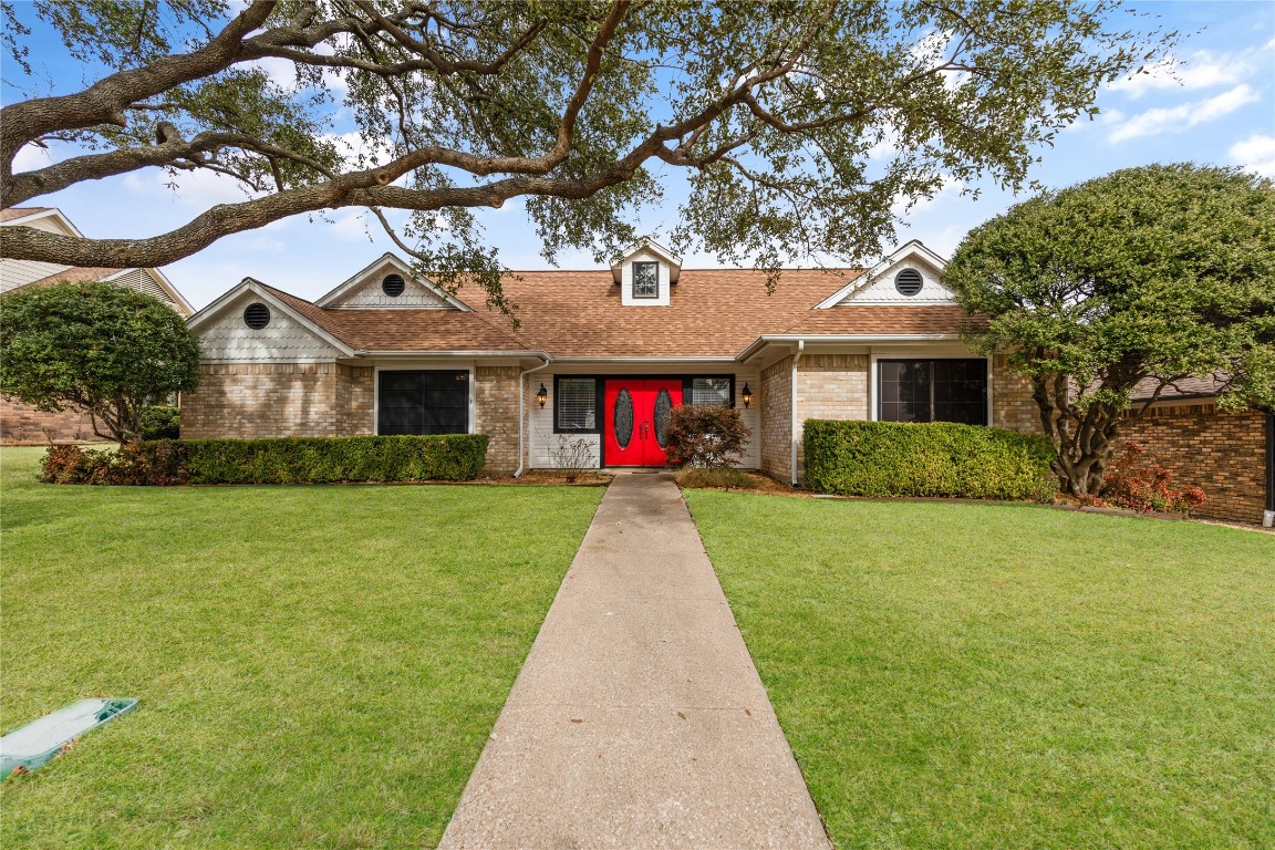 6311 Telluride Ln, Dallas, TX 75252 - MLS 20242996 - Coldwell Banker