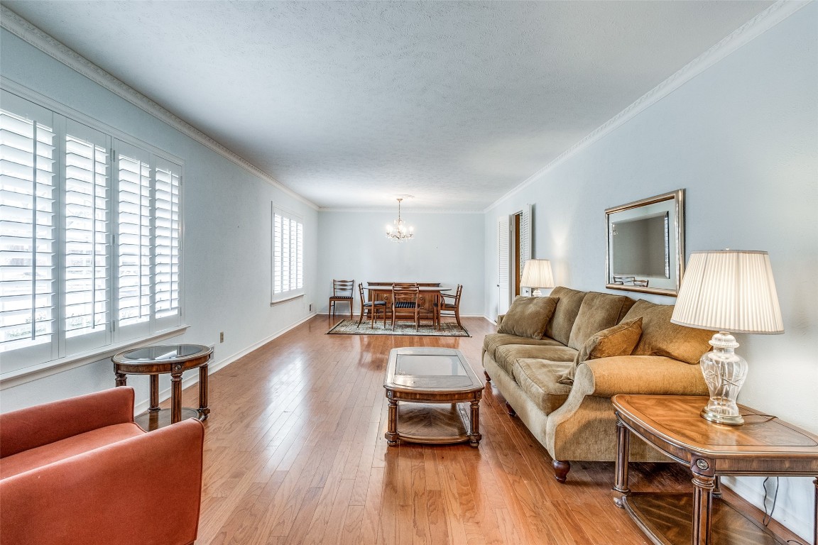 9427 Angleridge Rd, Dallas, TX 75238 - MLS 20257317 - Coldwell Banker