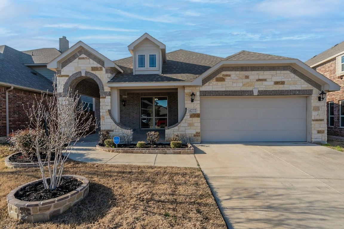 4272 Old Timber Ln, Fort Worth, TX 76036 - MLS 20278174 - Coldwell Banker