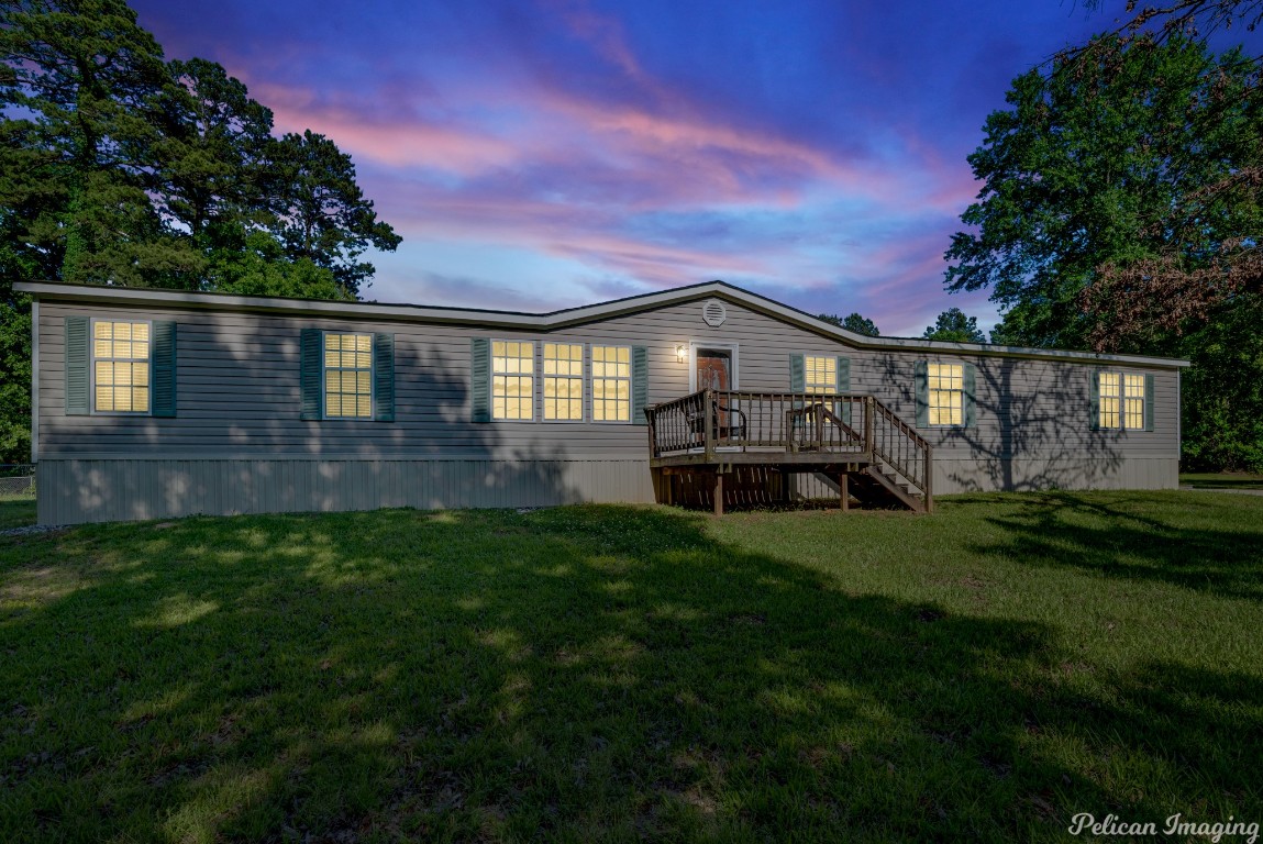 1556 Gray Lake Dr, Princeton, LA 71067 - MLS 20317838 - Coldwell Banker