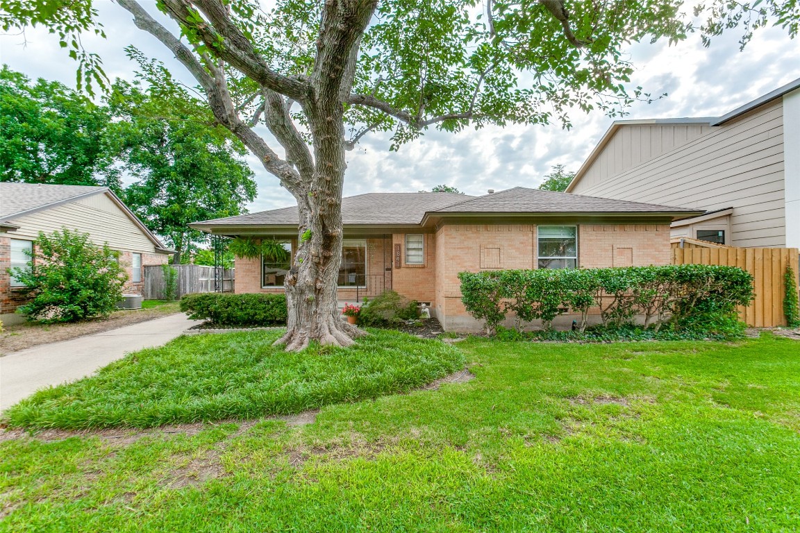 1841 Swan Dr, Dallas, TX 75228 - MLS 20360683 - Coldwell Banker