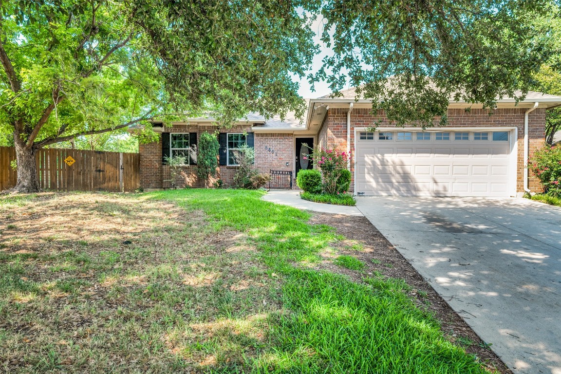 7801 Pasteur Ct, Fort Worth, TX 76133 - MLS 20363411 - Coldwell Banker