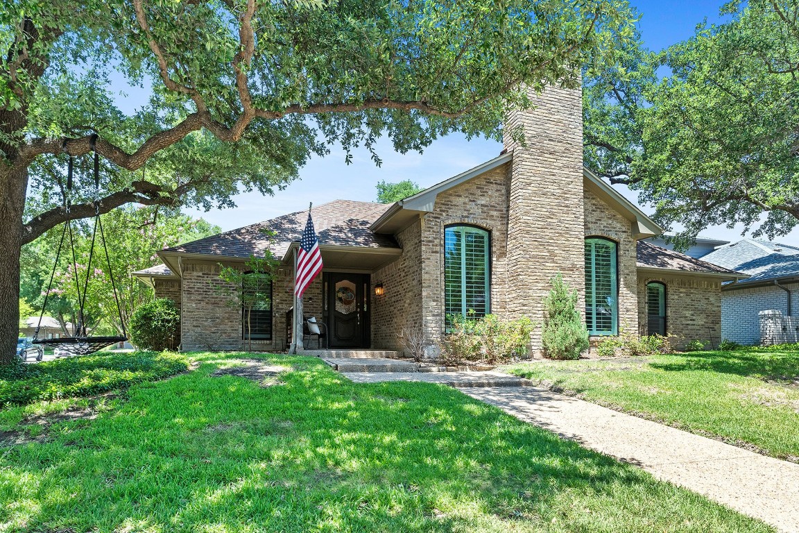 6807 Robin Willow Ct, Dallas, TX 75248 - MLS 20370007 - Coldwell Banker