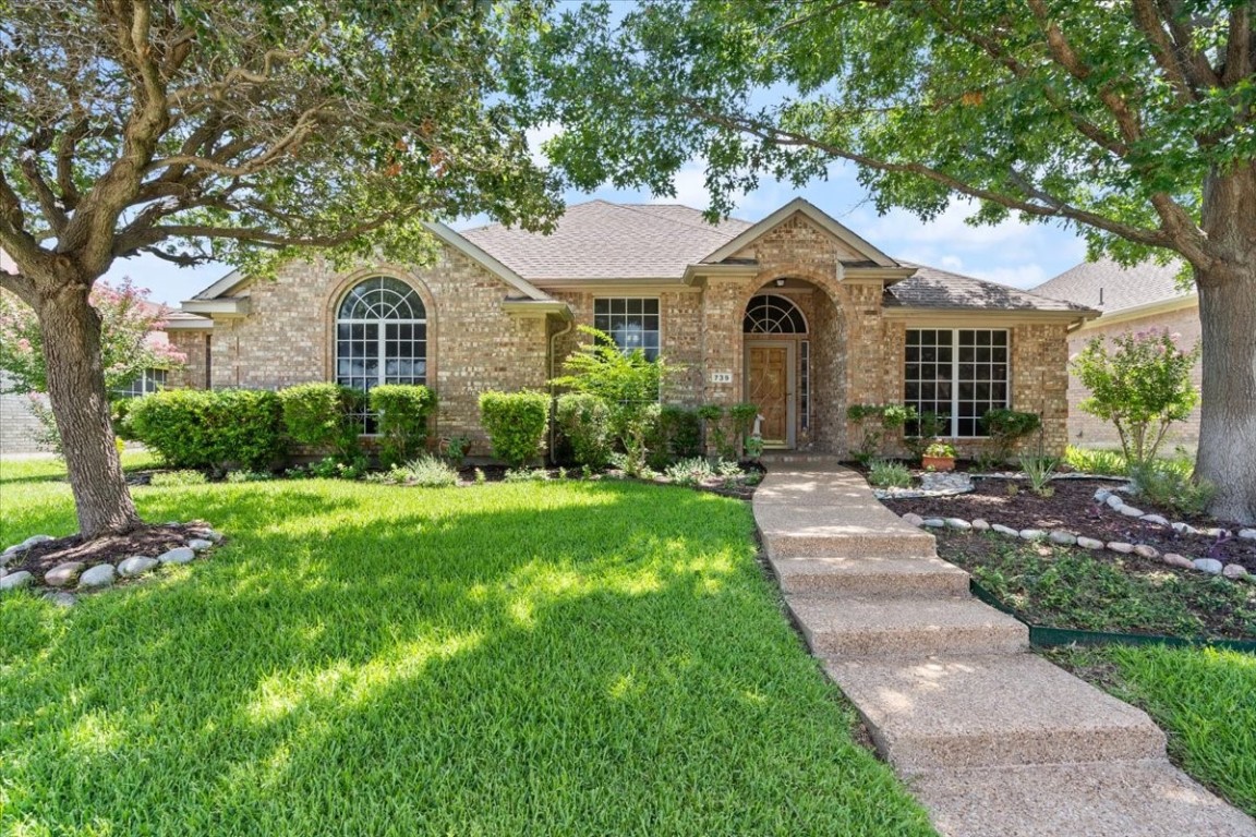 739 Big Bend Dr, Allen, TX 75002 - MLS 20383626 - Coldwell Banker