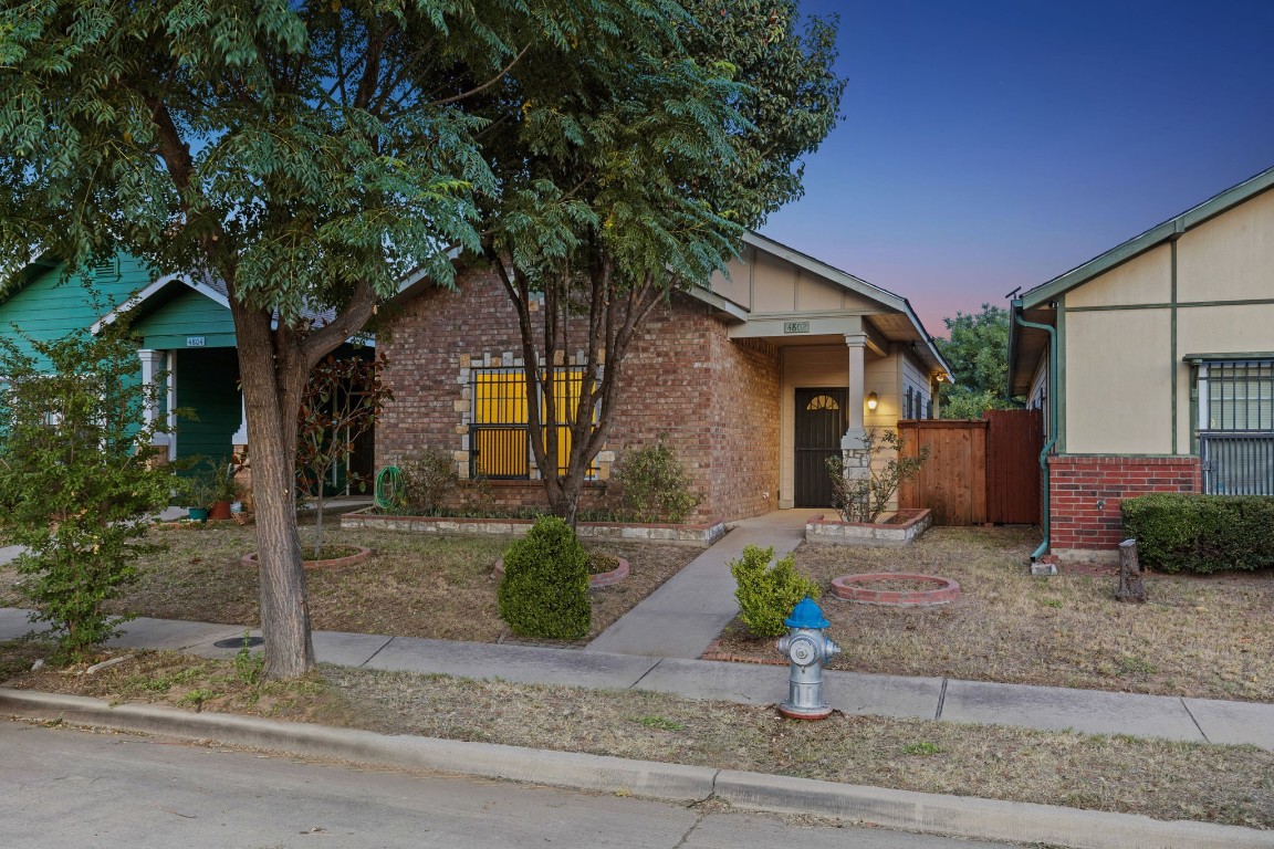 4802 Joseph Wiley St, Dallas, TX 75210 - MLS 20390117 - Coldwell Banker