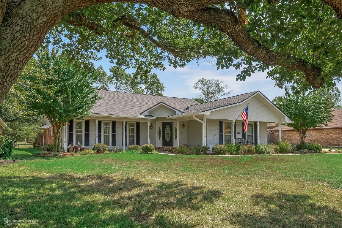 5602 Lake Side Dr, Bossier City, LA 71111 - MLS 20428539 - Coldwell Banker