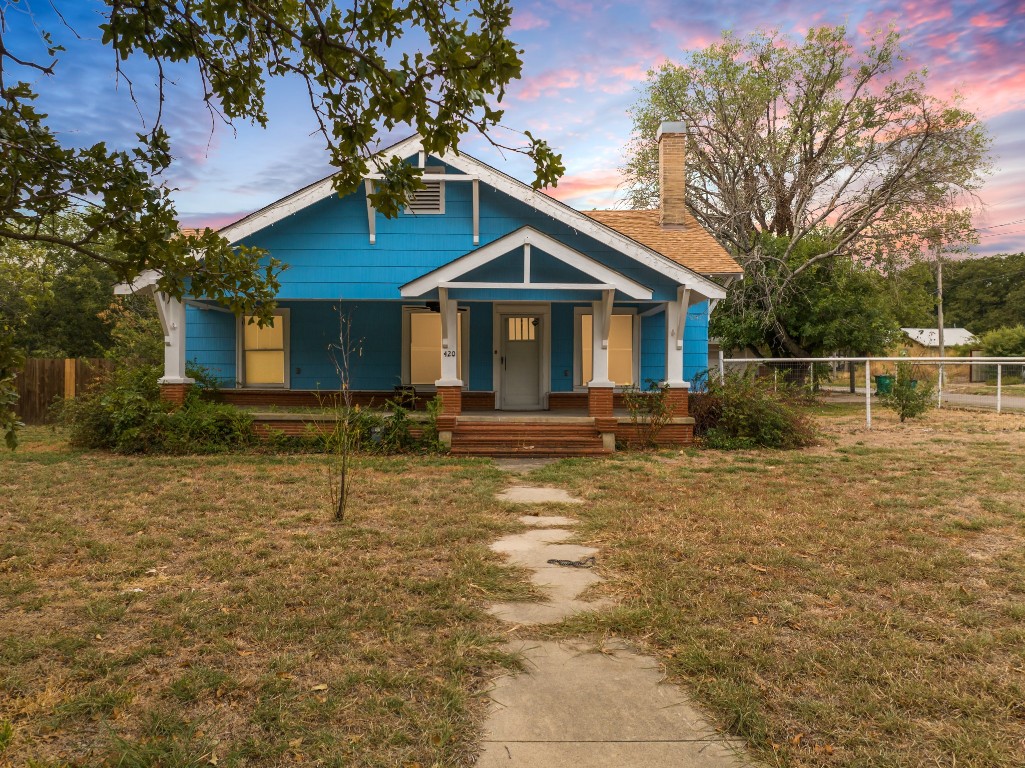 420 W Main St, Hamilton, TX 76531 - MLS 20432377 - Coldwell Banker