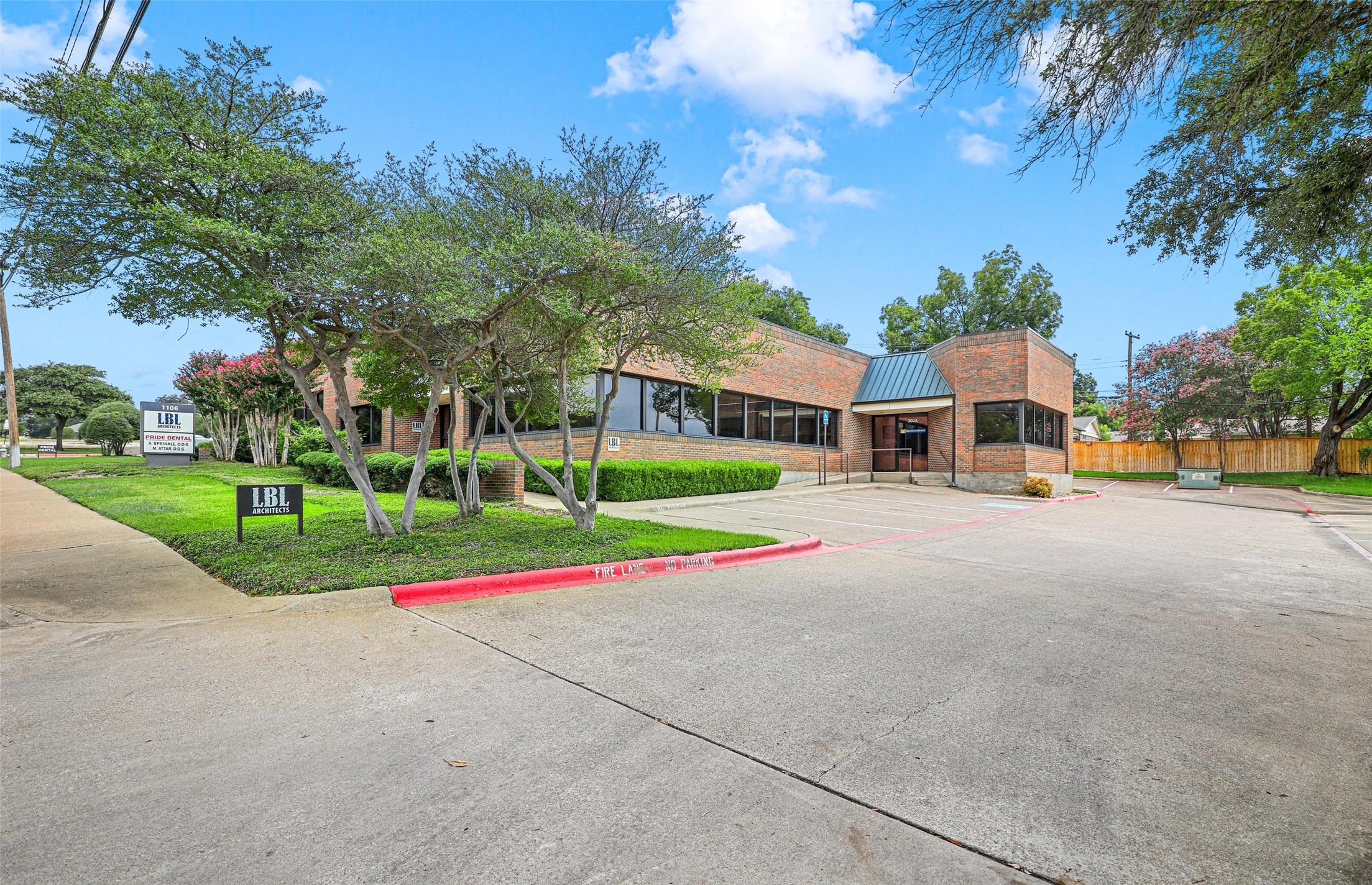 1106 W Randol Mill Rd #300, Arlington, TX 76012 - MLS 20435054 ...