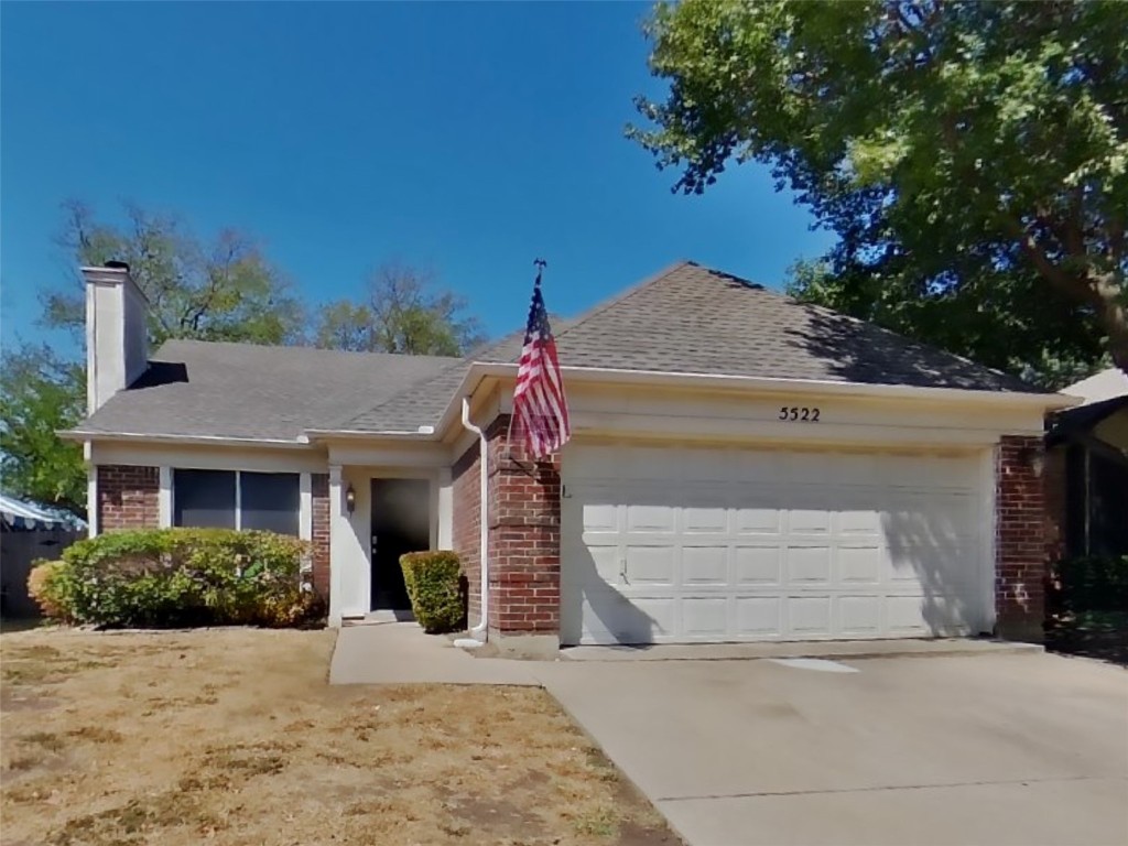 5522 Silver Maple Dr, Arlington, TX 76018 - MLS 20453318 - Coldwell Banker