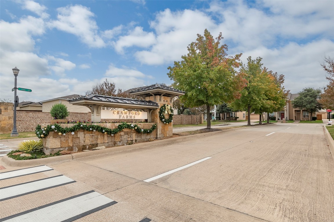 10652 Astor Dr, Fort Worth, TX 76244 - MLS 20475187 - Coldwell Banker