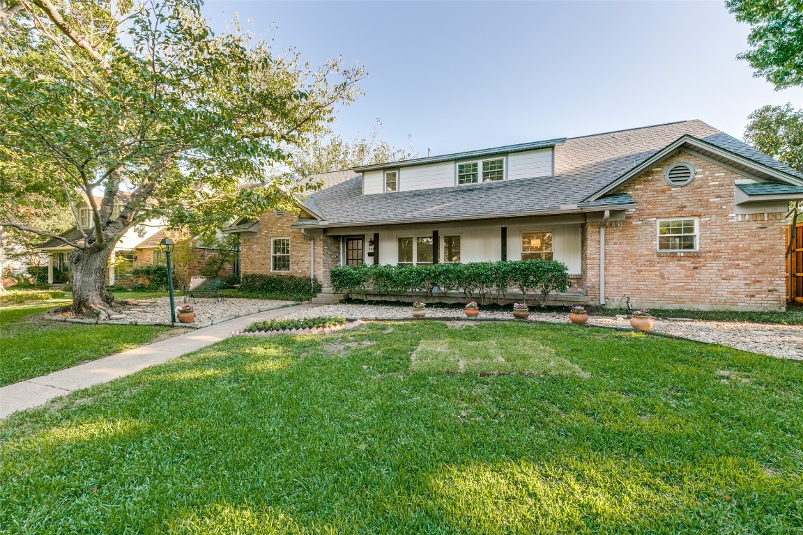9446 Angleridge Rd, Dallas, TX 75238 - MLS 20480751 - Coldwell Banker
