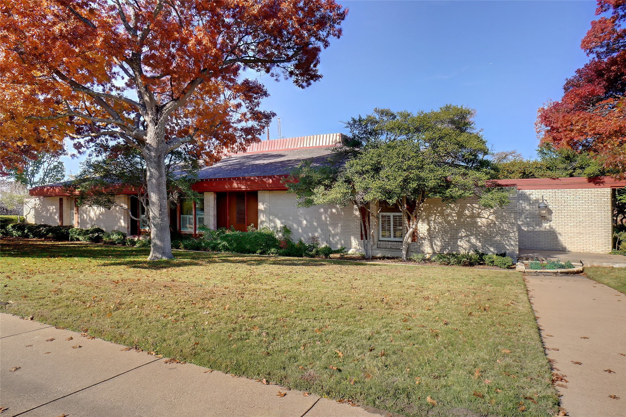 501 W Lookout Dr, Richardson, TX 75080 - MLS 20489324 - Coldwell Banker