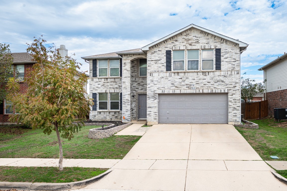 1949 Copper Mountain Dr, Fort Worth, TX 76247 - MLS 20493920 - Coldwell ...