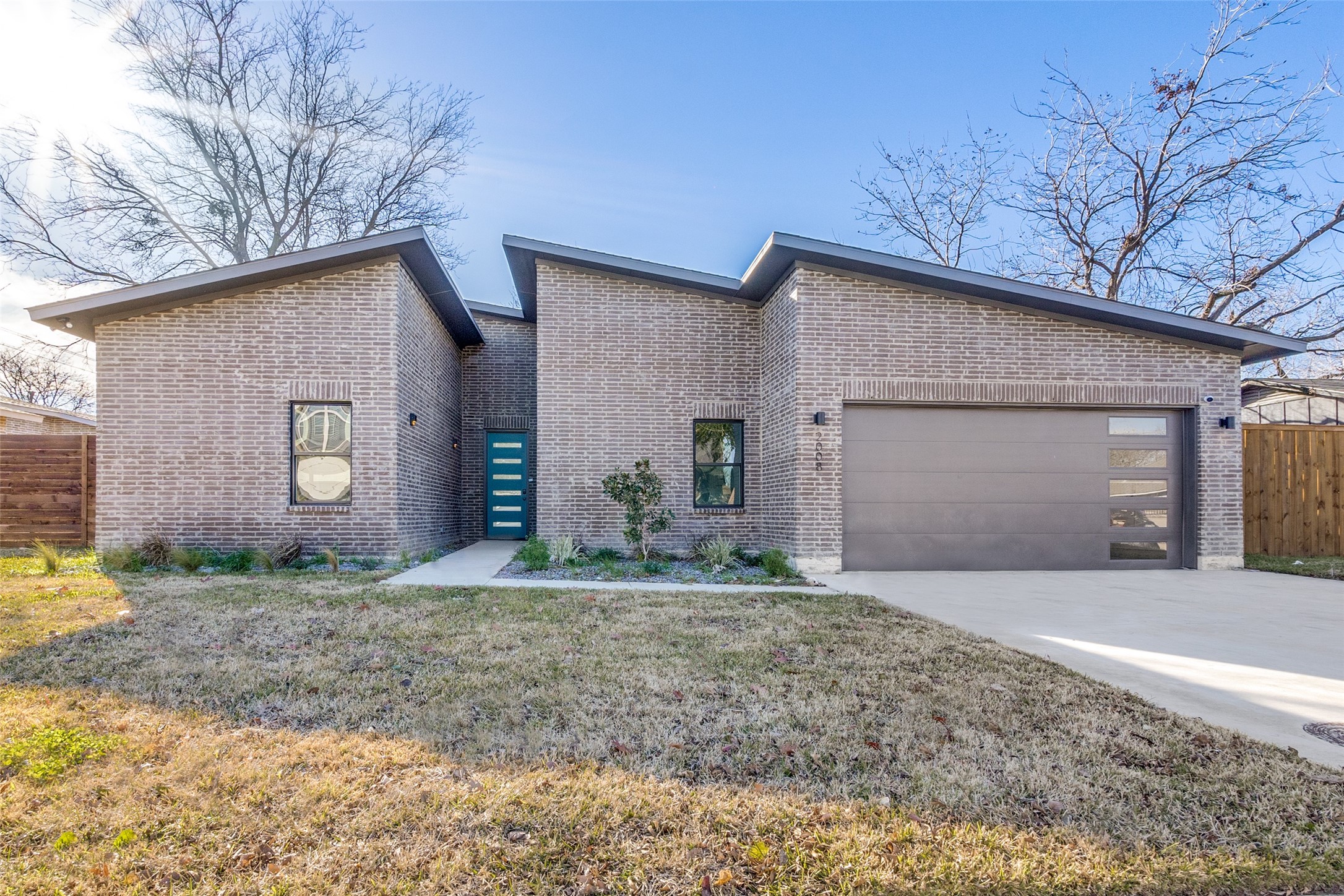 2008 Gallagher St, Dallas, TX 75212 - MLS 20510858 - Coldwell Banker