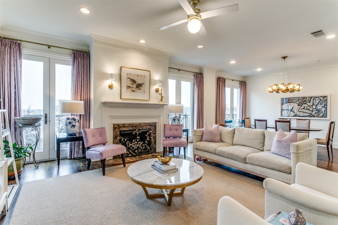 4240 Prescott Ave #4D, Dallas, TX 75219 - MLS 20519158 - Coldwell Banker
