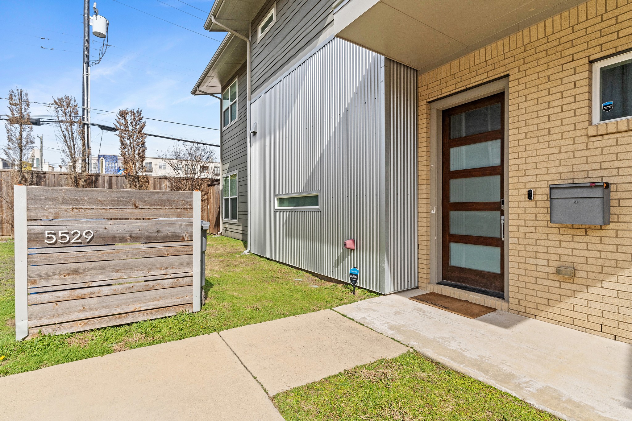 5529 Winton St, Dallas, TX 75206 - MLS 20528777 - Coldwell Banker