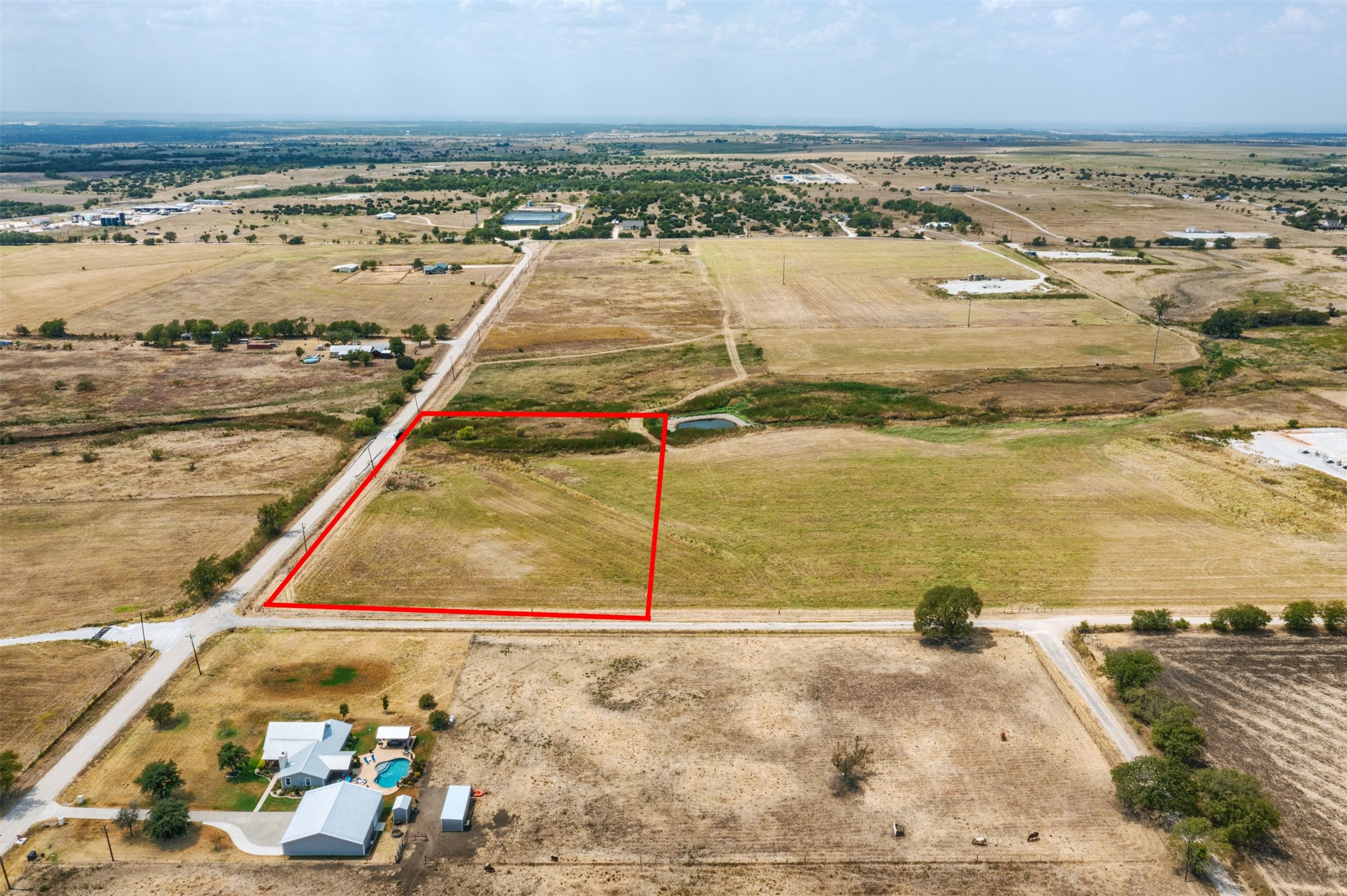6420 Woodard Ave, Cleburne, TX 76033 - MLS 20548215 - Coldwell Banker