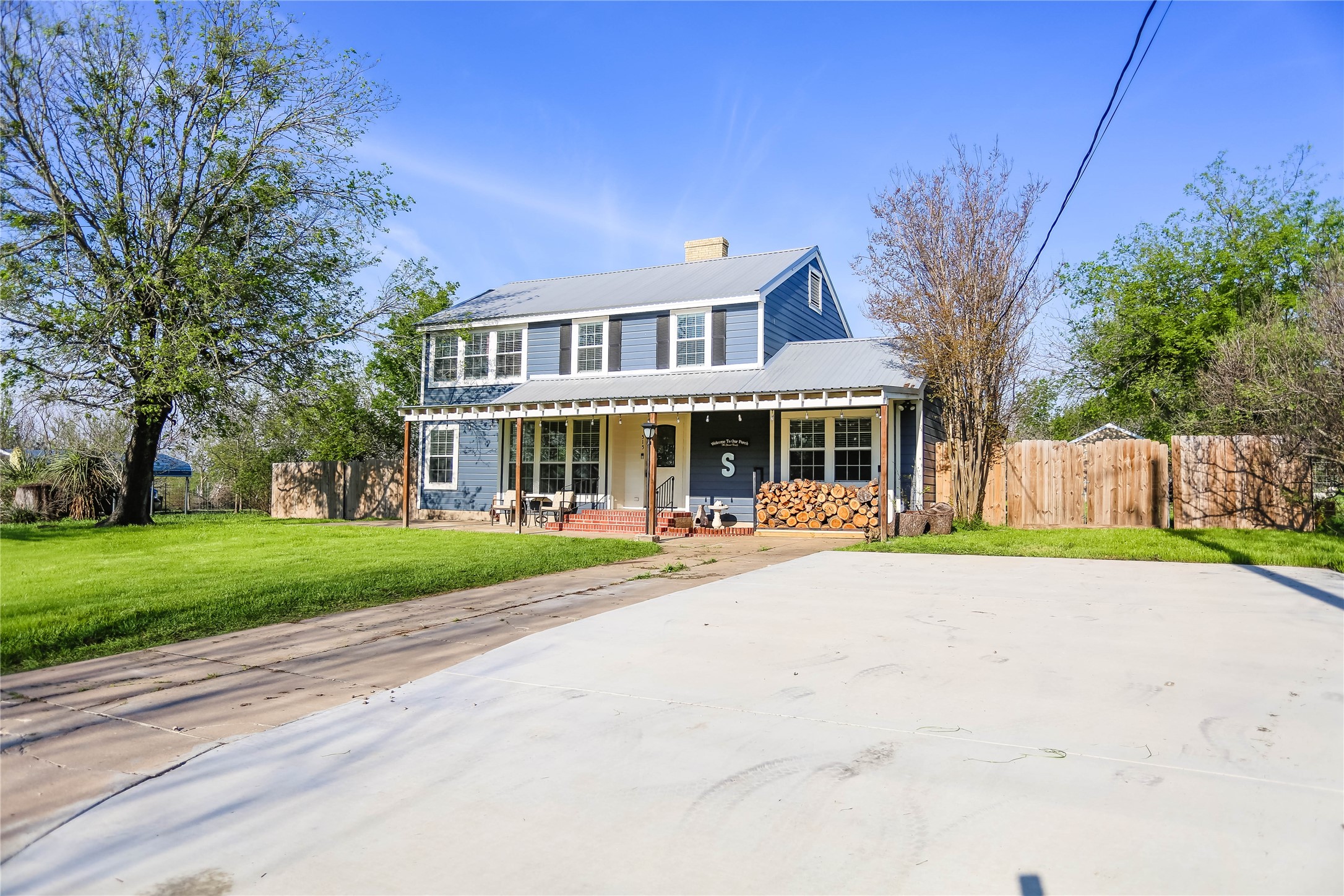 515 N Price St, Hamilton, TX 76531 - MLS 20569049 - Coldwell Banker