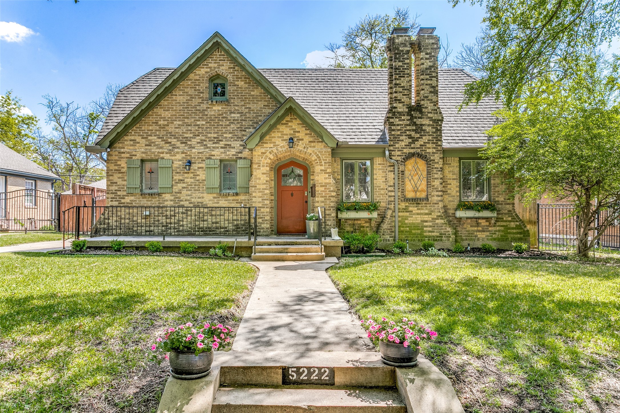 5222 Morningside Ave, Dallas, TX 75206 - MLS 20572320 - Coldwell Banker