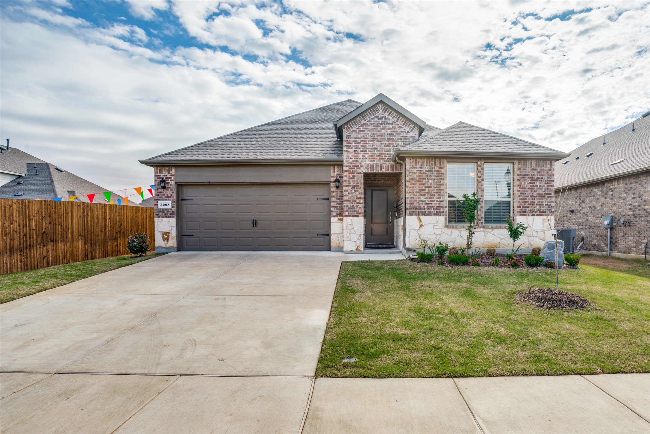 3208 Brady Starr Dr, Aubrey, TX 76227 - MLS 20572540 - Coldwell Banker