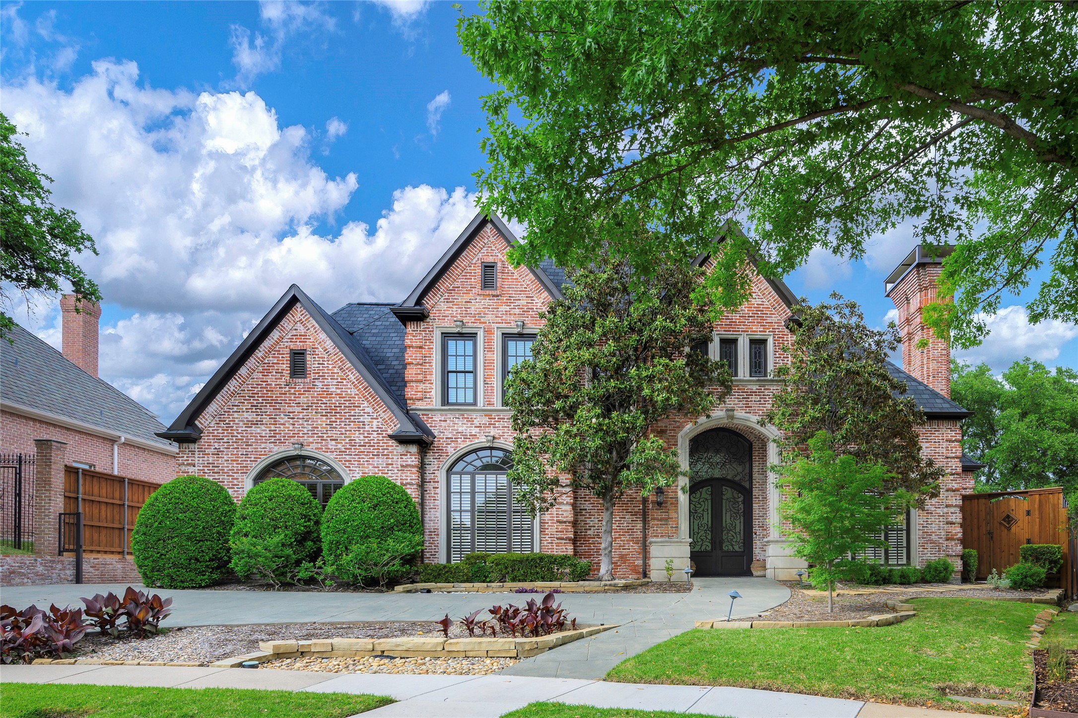 5601 Kelly Ln, Plano, TX 75093 - MLS 20589138 - Coldwell Banker