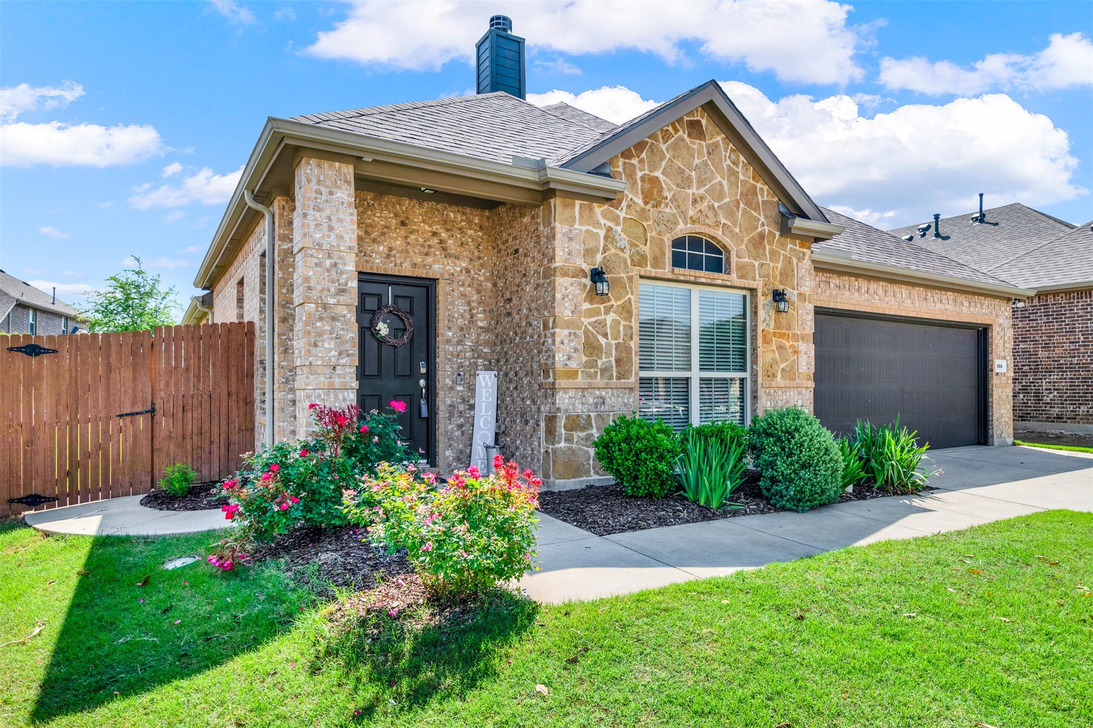 105 Mount Olive Ave, McKinney, TX 75072 - MLS 20596294 - Coldwell Banker