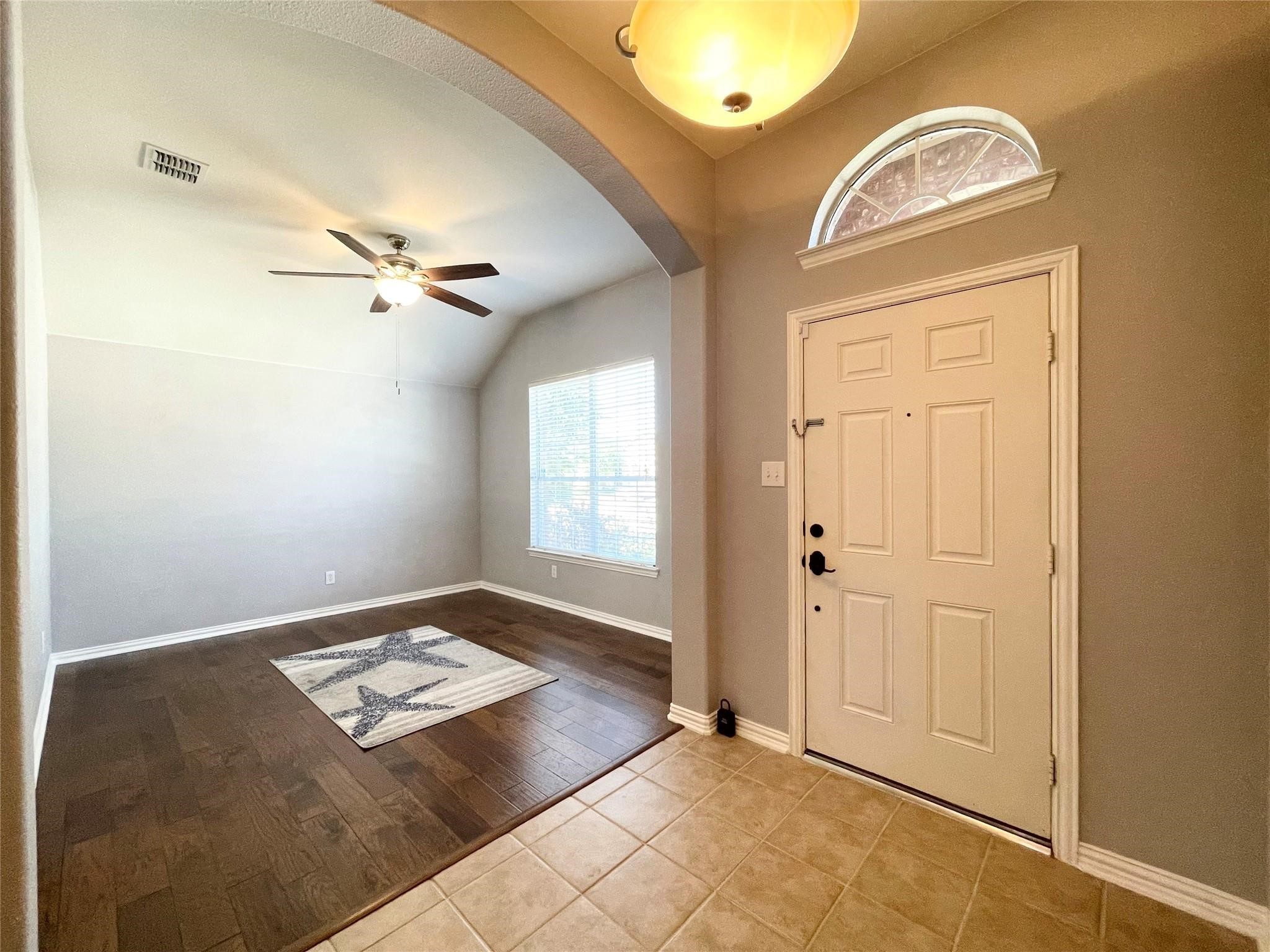 2636 Lake Ridge Dr, Little Elm, TX 75068 - MLS 20618644 - Coldwell Banker