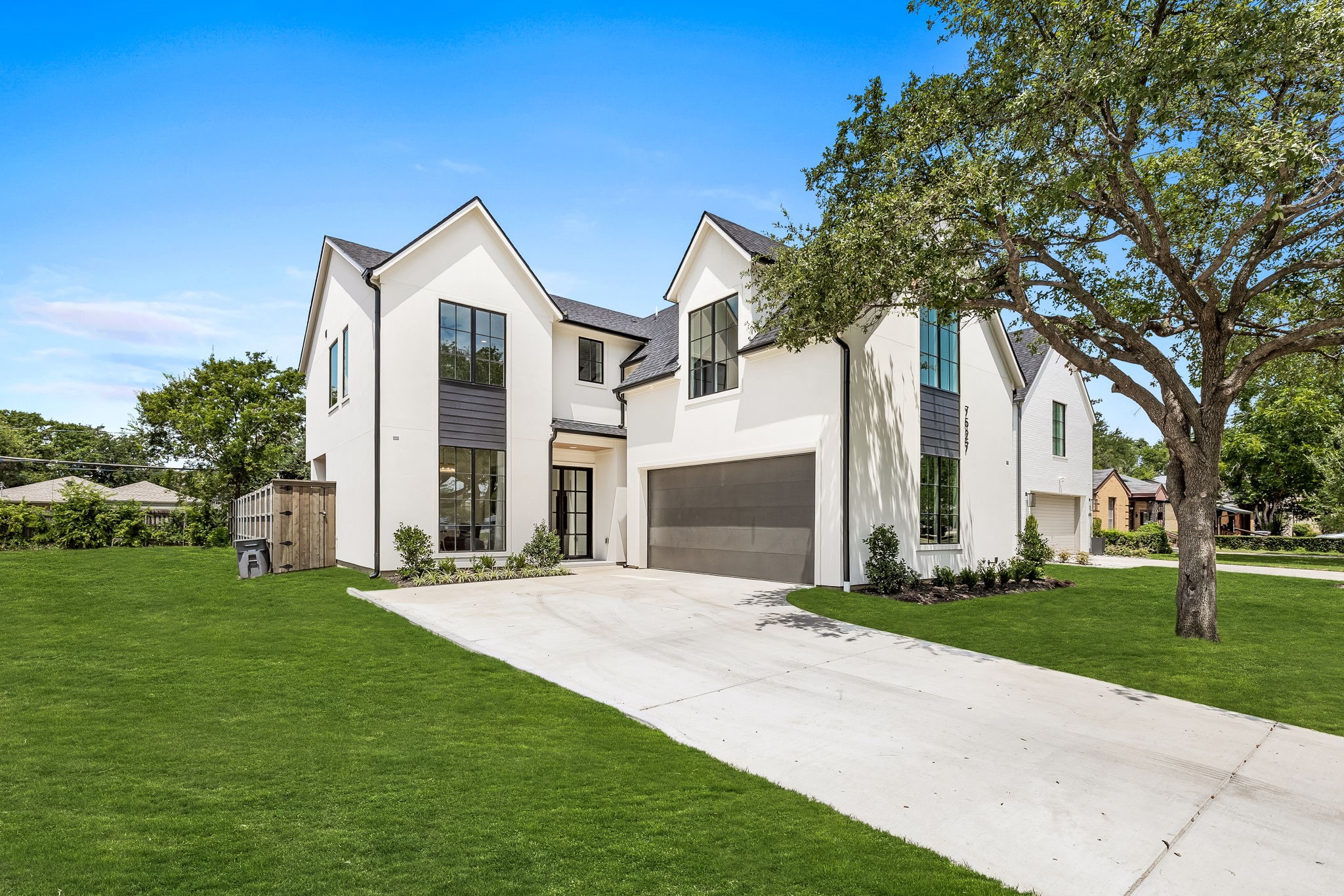 7527 Robin Rd, Dallas, TX 75209 - MLS 20632708 - Coldwell Banker