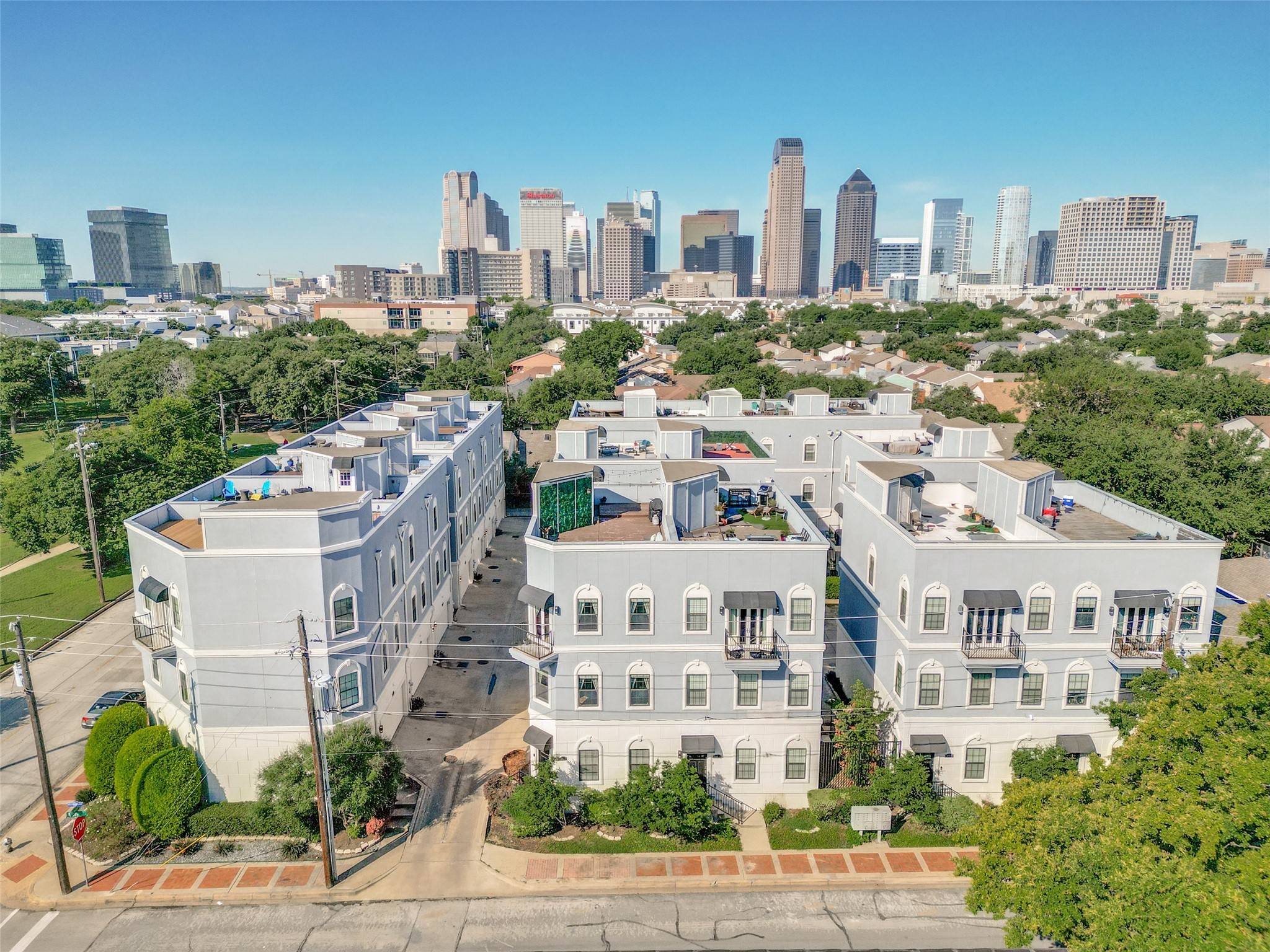 1405 Mccoy St #R, Dallas, TX 75204 - MLS 20637620 - Coldwell Banker
