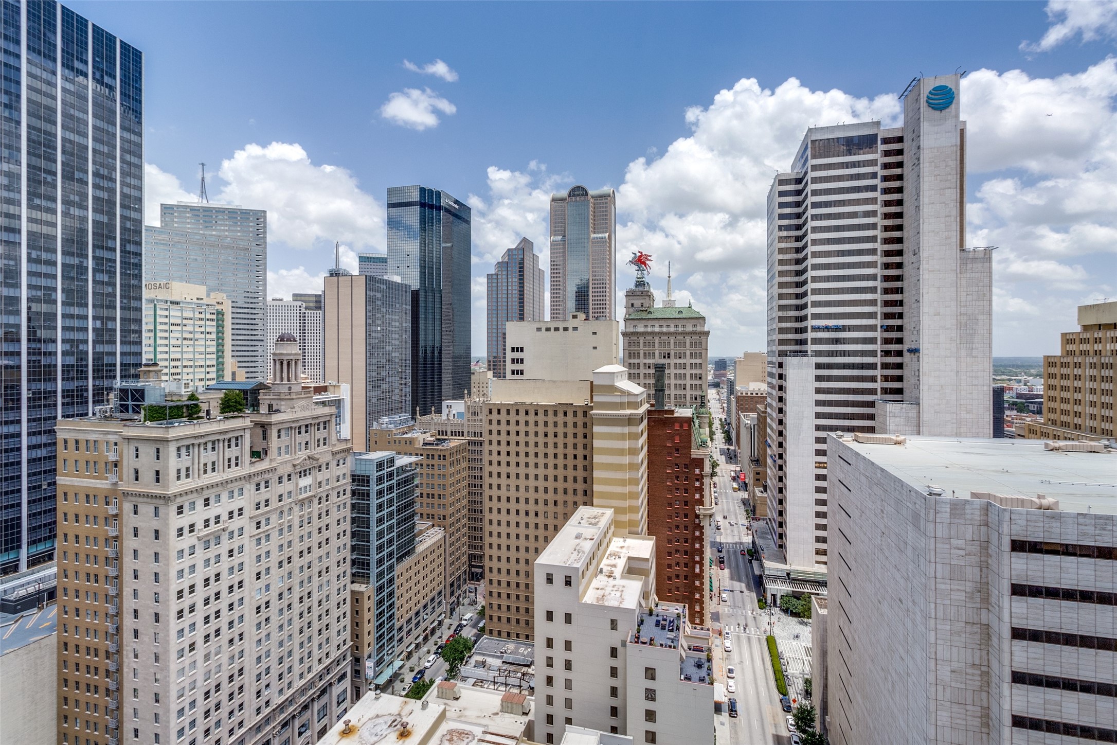 1200 Main St #2412, Dallas, TX 75202 - MLS 20640780 - Coldwell Banker