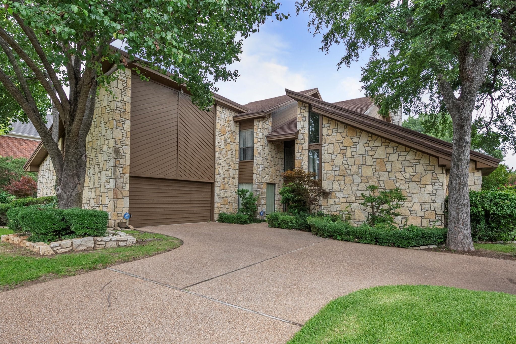 2203 Copper Ridge Rd, Arlington, TX 76006 - MLS 20650664 - Coldwell Banker
