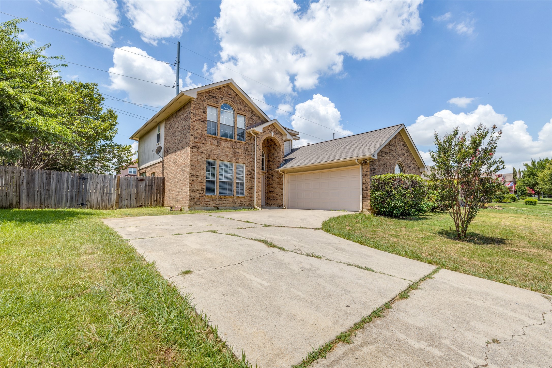 1263 Bold Forbes Dr, Grand Prairie, TX 75052 - MLS 20659779 - Coldwell ...