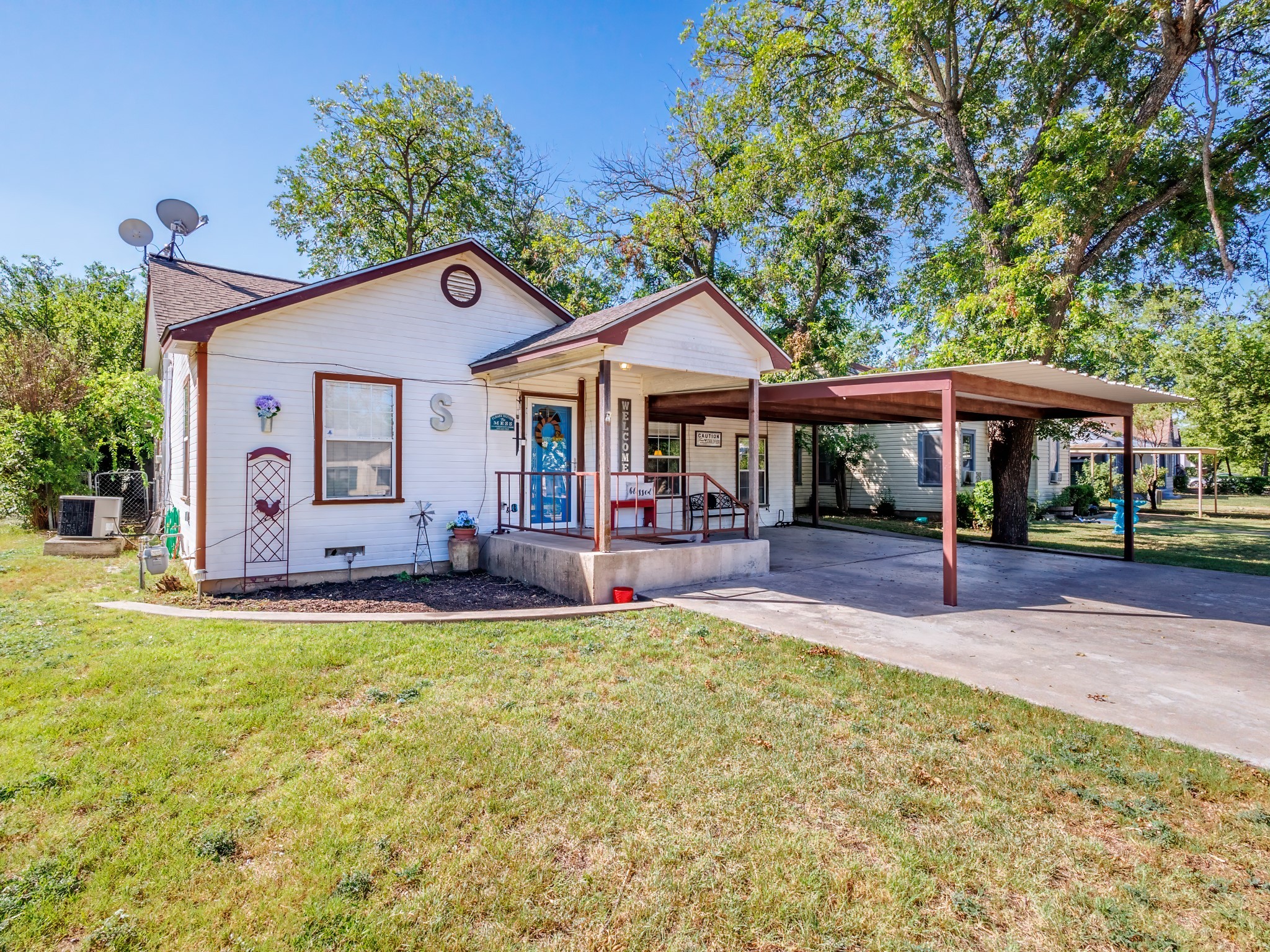 108 Hollywood St, Coleman, TX 76834 - MLS 20662926 - Coldwell Banker