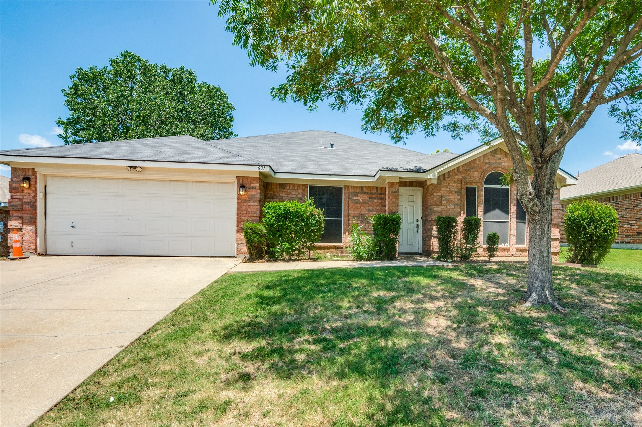 631 Manchester Dr, Mansfield, TX 76063 - MLS 20667821 - Coldwell Banker