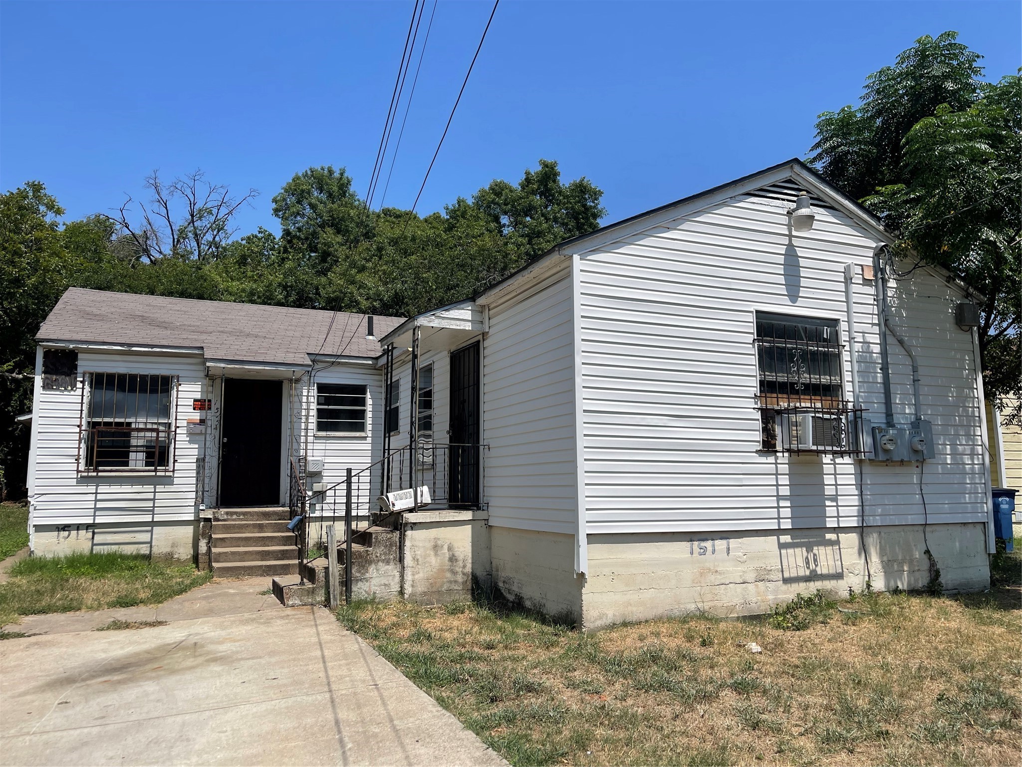 1515 Renner Dr, Dallas, TX 75216 - MLS 20698931 - Coldwell Banker