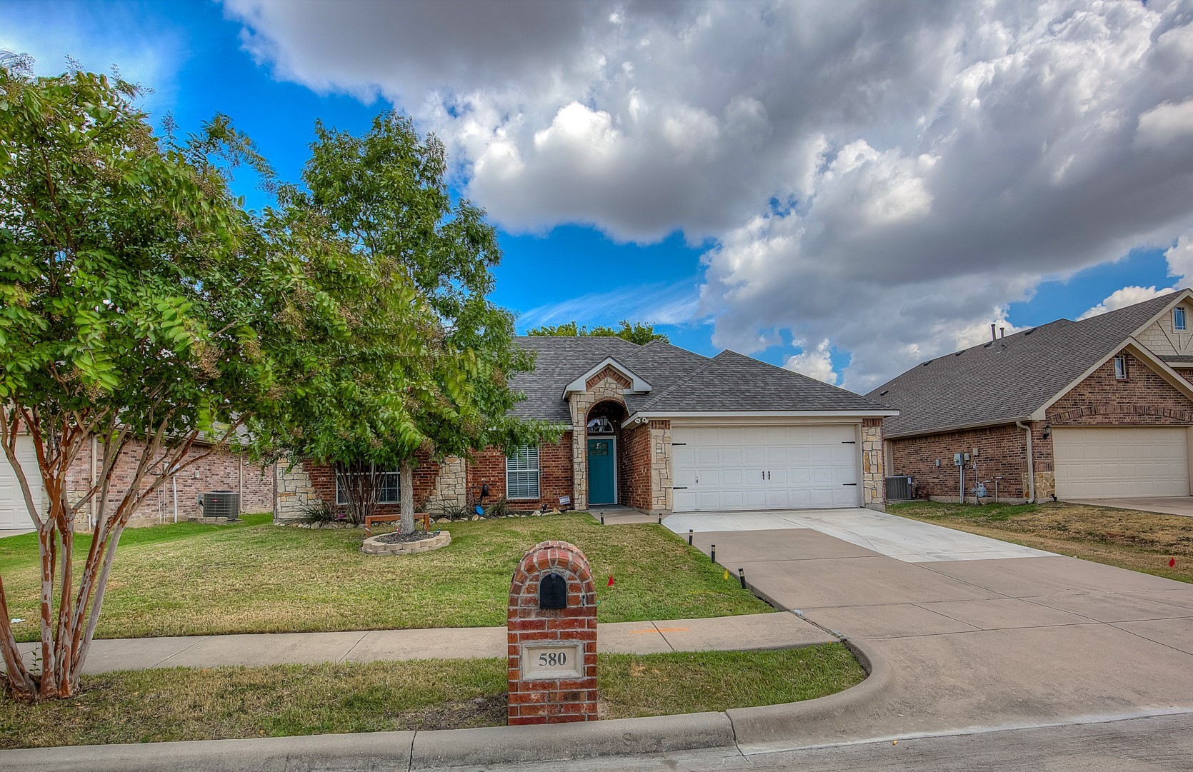 580 Griffith Dr, Saginaw, TX 76179 - MLS 20703361 - Coldwell Banker