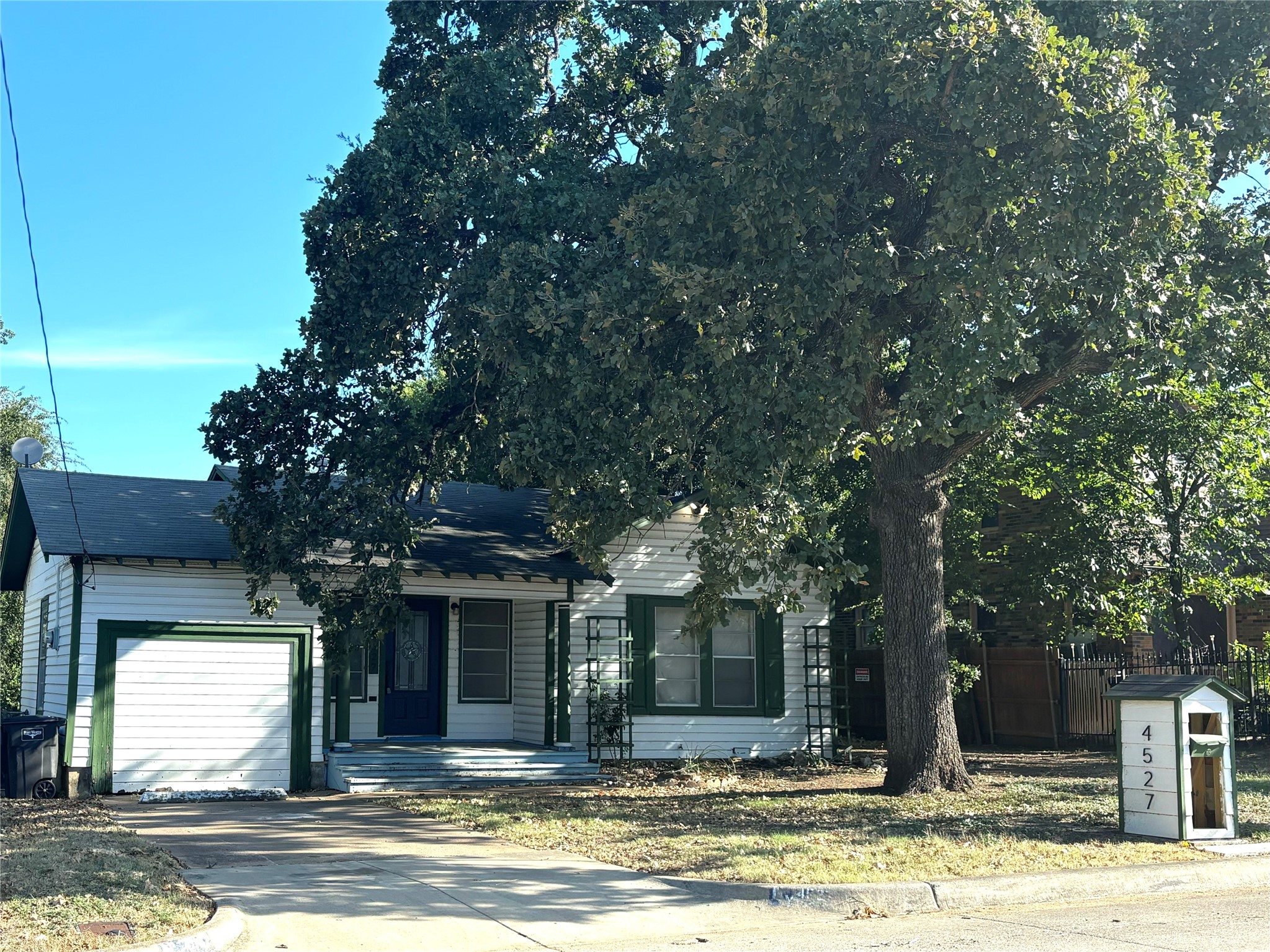 4527 Norma St, Fort Worth, TX 76103 - MLS 20736693 - Coldwell Banker